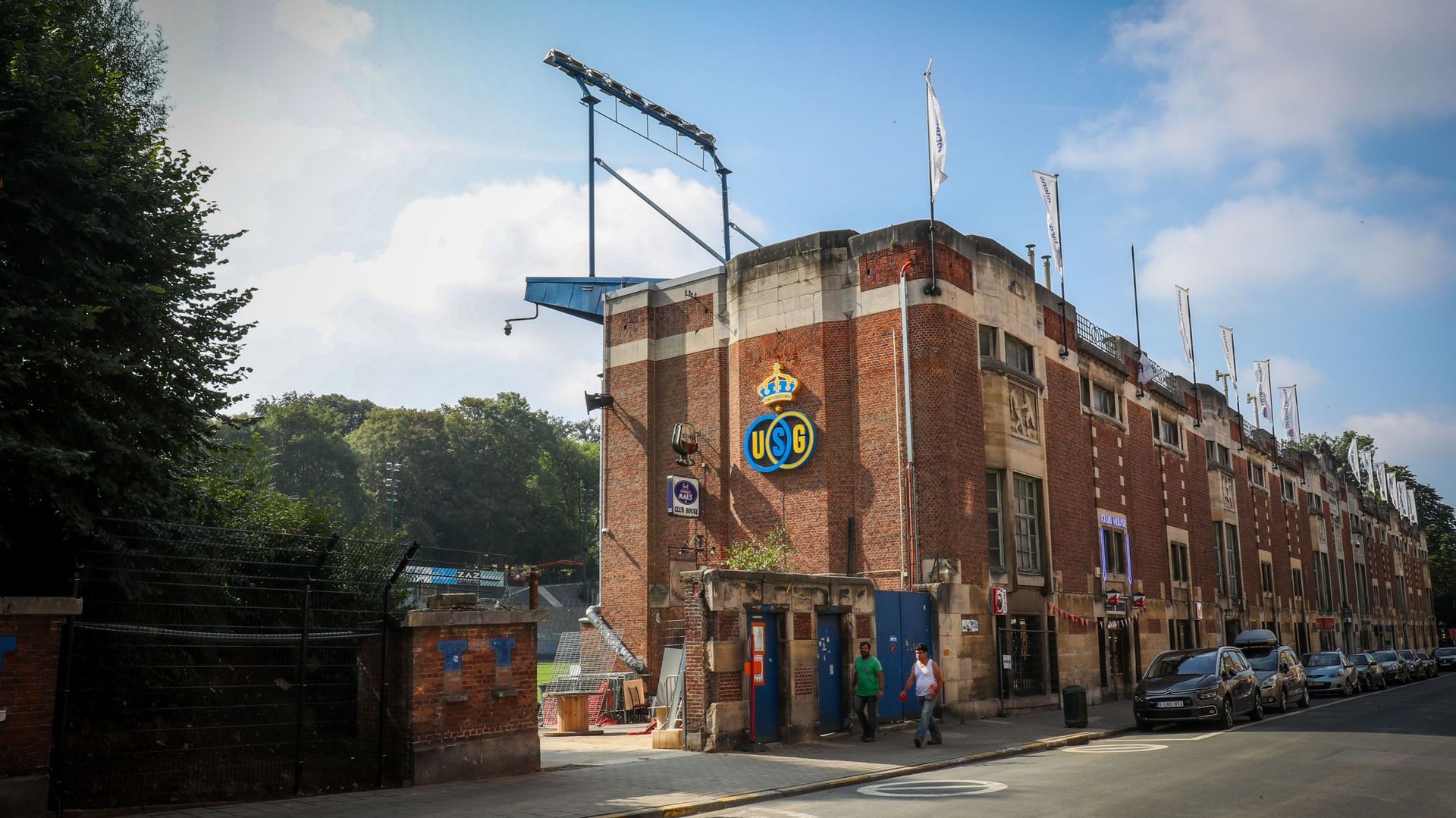 Tourisme footballistique : la nouvelle tendance qui combine visite ...