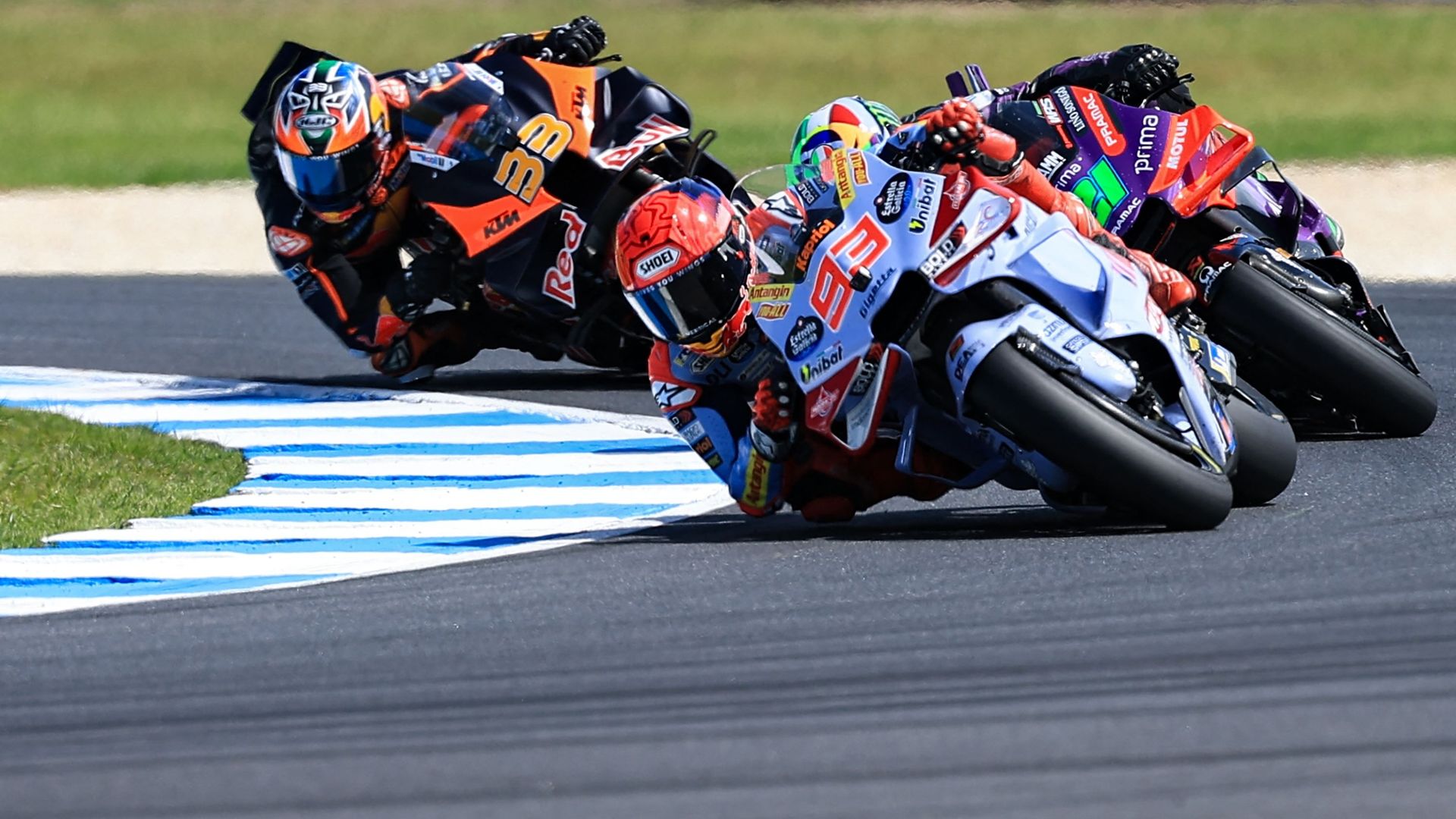 MotoGP Argentine : Marc Marquez devance son frère Alex et poursuit son ...