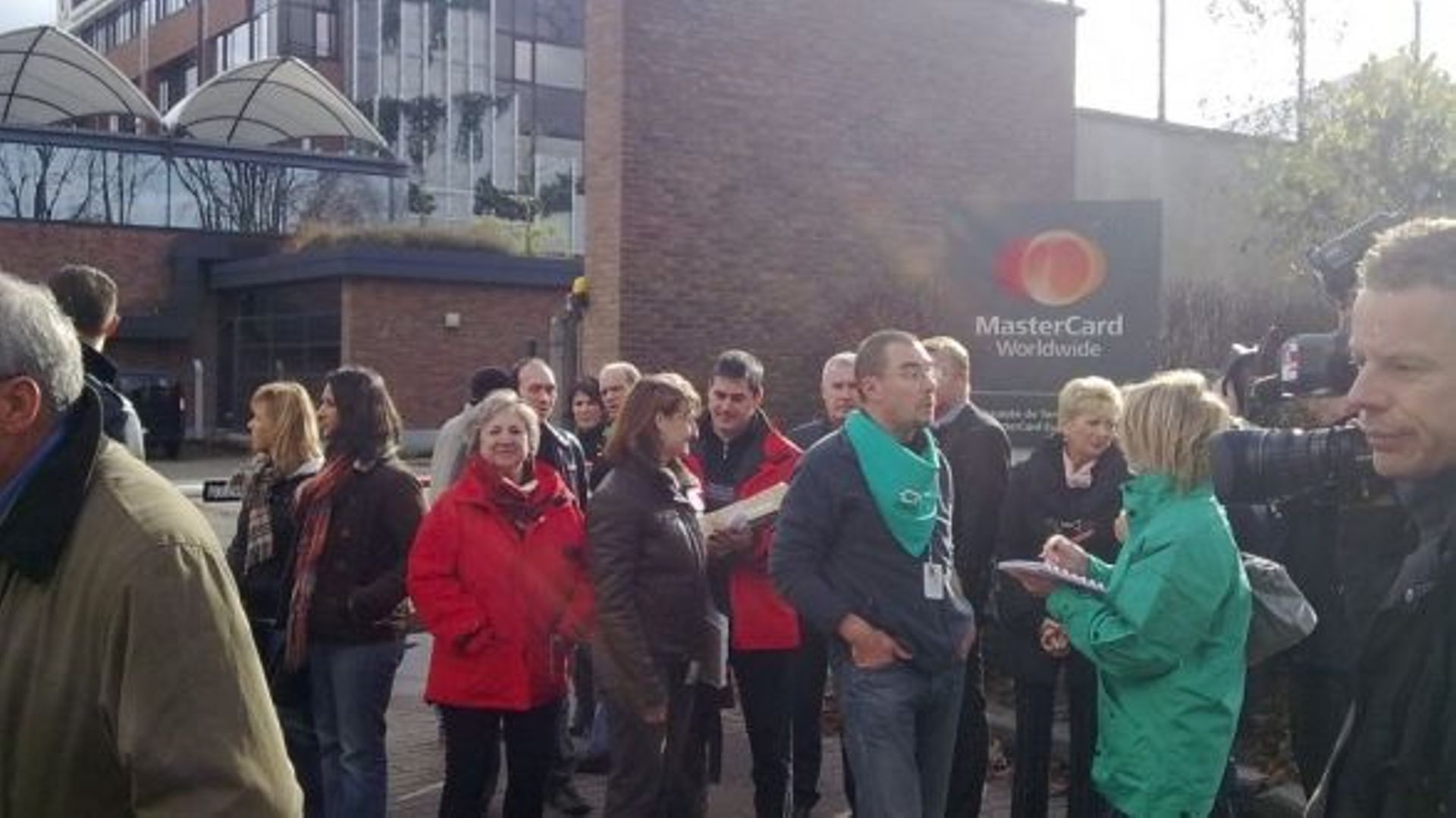 La grogne couve chez Mastercard - RTBF Actus