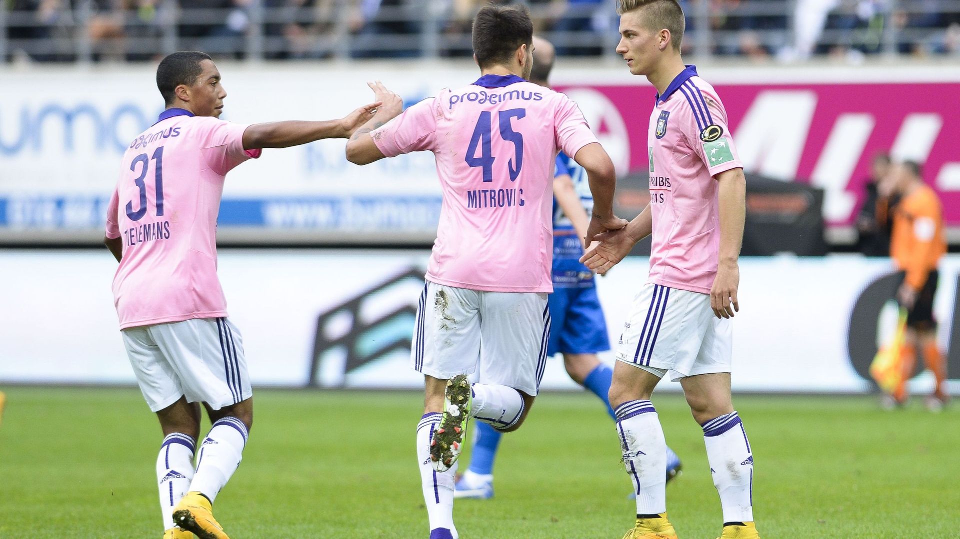 Anderlecht s'impose à Gand et est 'champion d'automne' - RTBF Actus