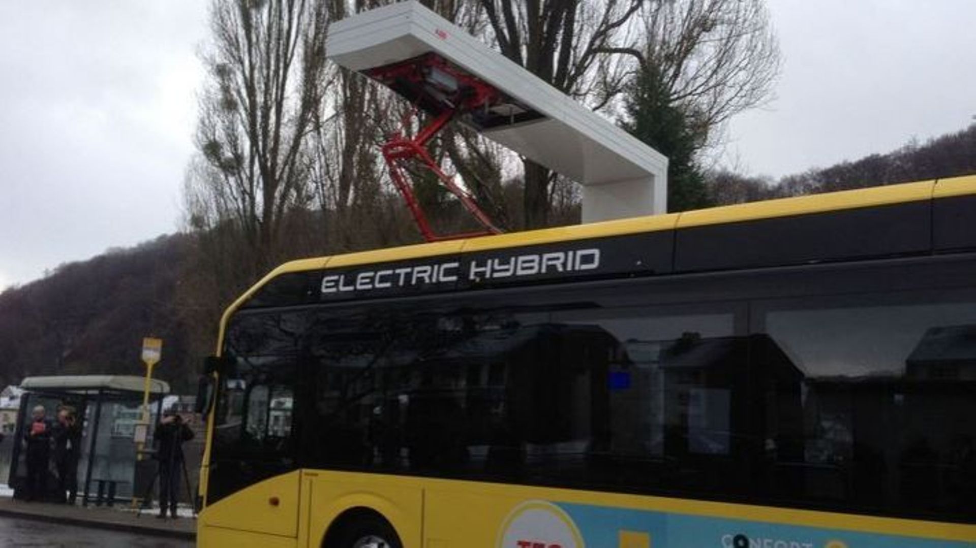 TEC Liège-Verviers: des ports USB pour recharger son GSM dans les ...