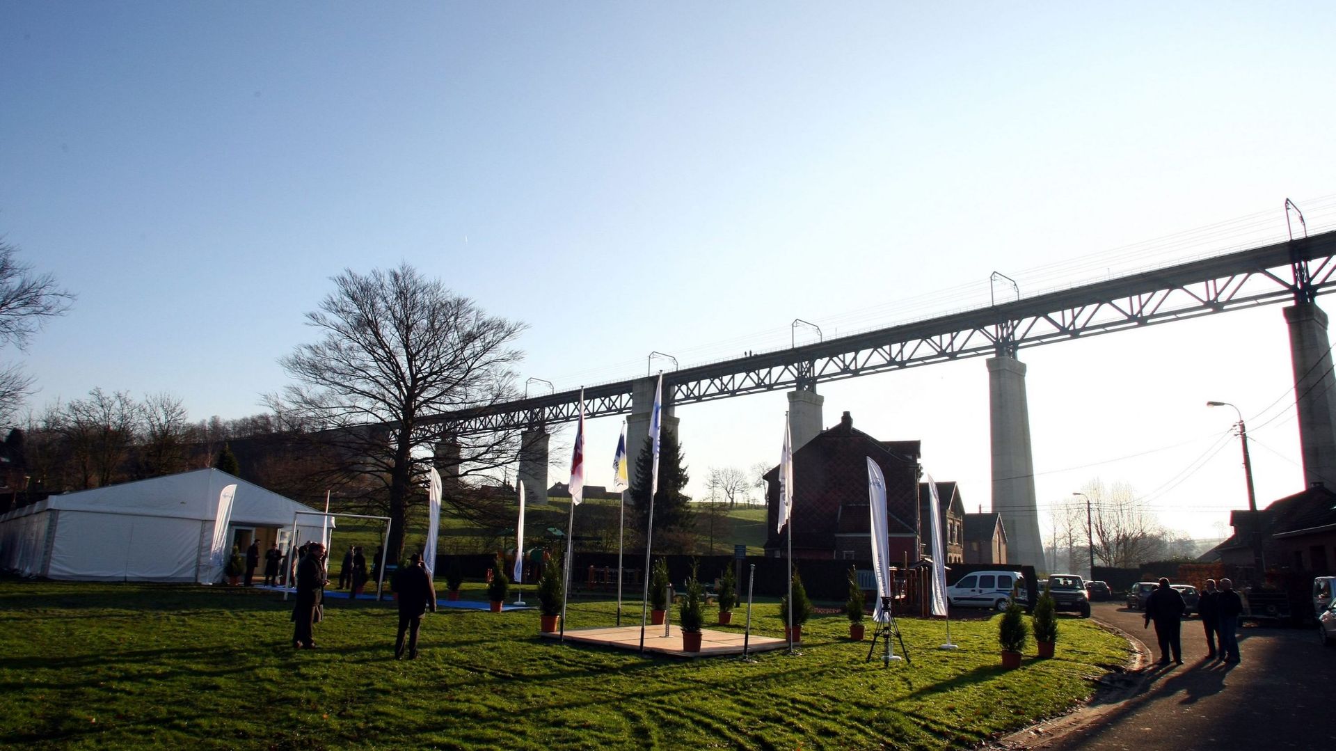 Le viaduc de Moresnet exceptionnellement accessible aux piétons - RTBF ...