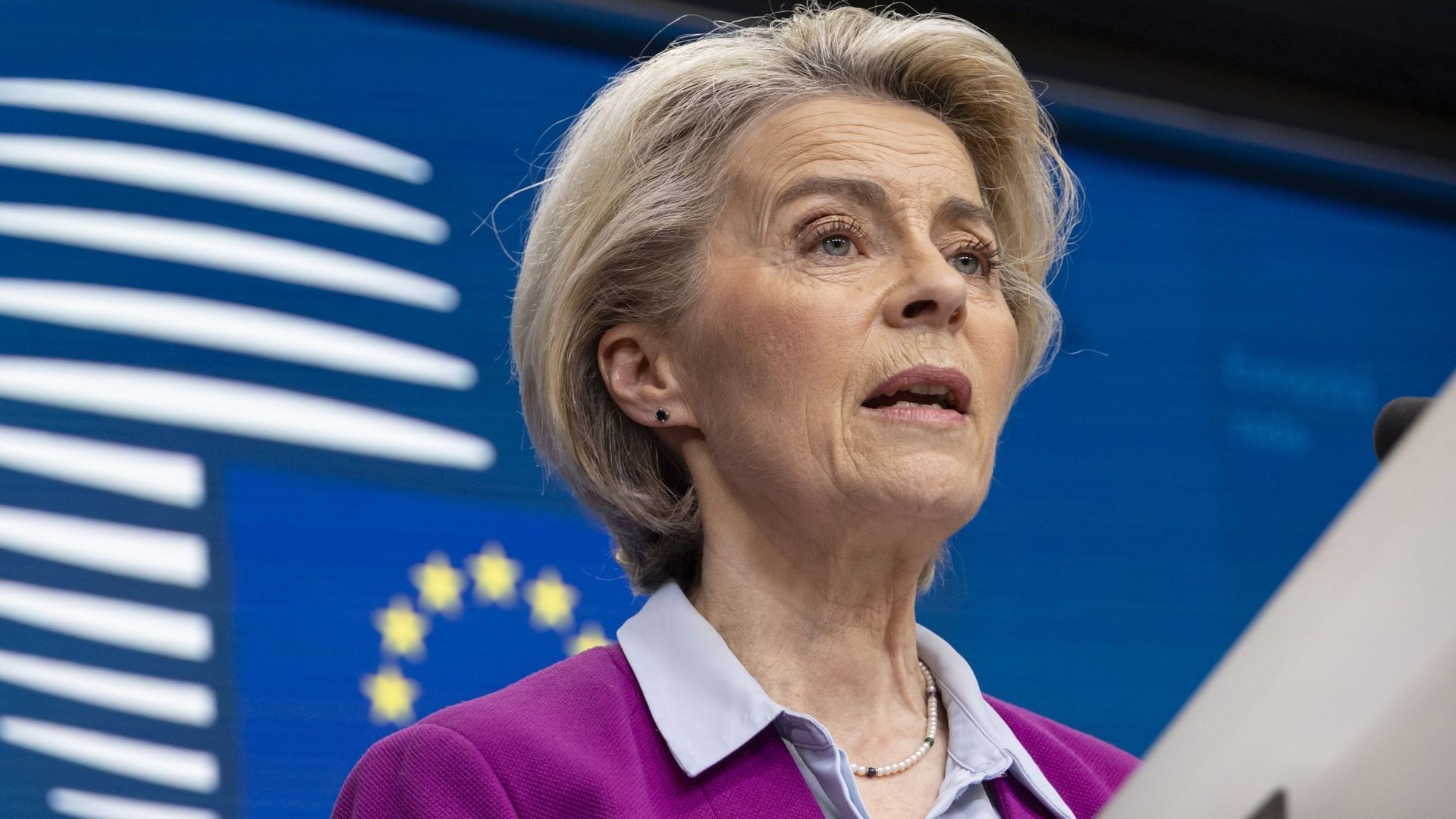 Ursula von der Leyen se porte candidate pour un second mandat à la tête ...