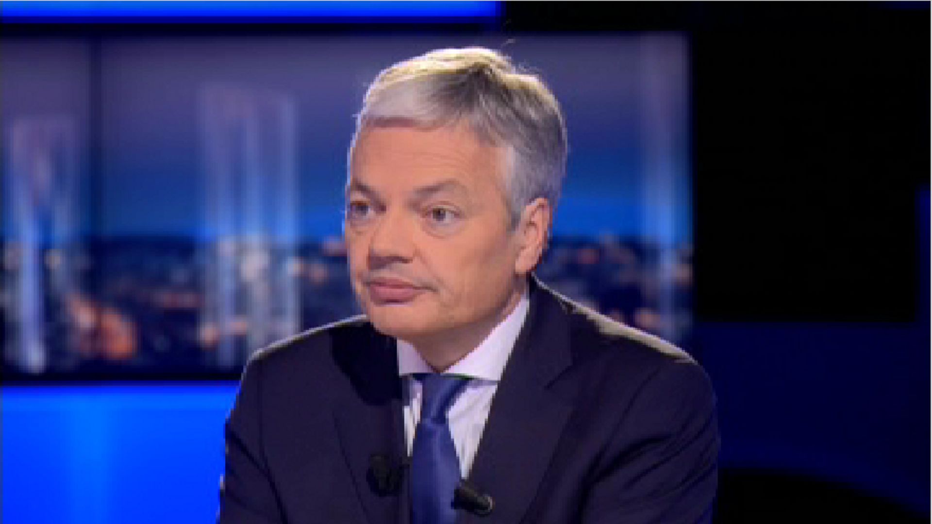 E. Huytebroeck: les idées de D. Reynders sont 'archaïques' et ...