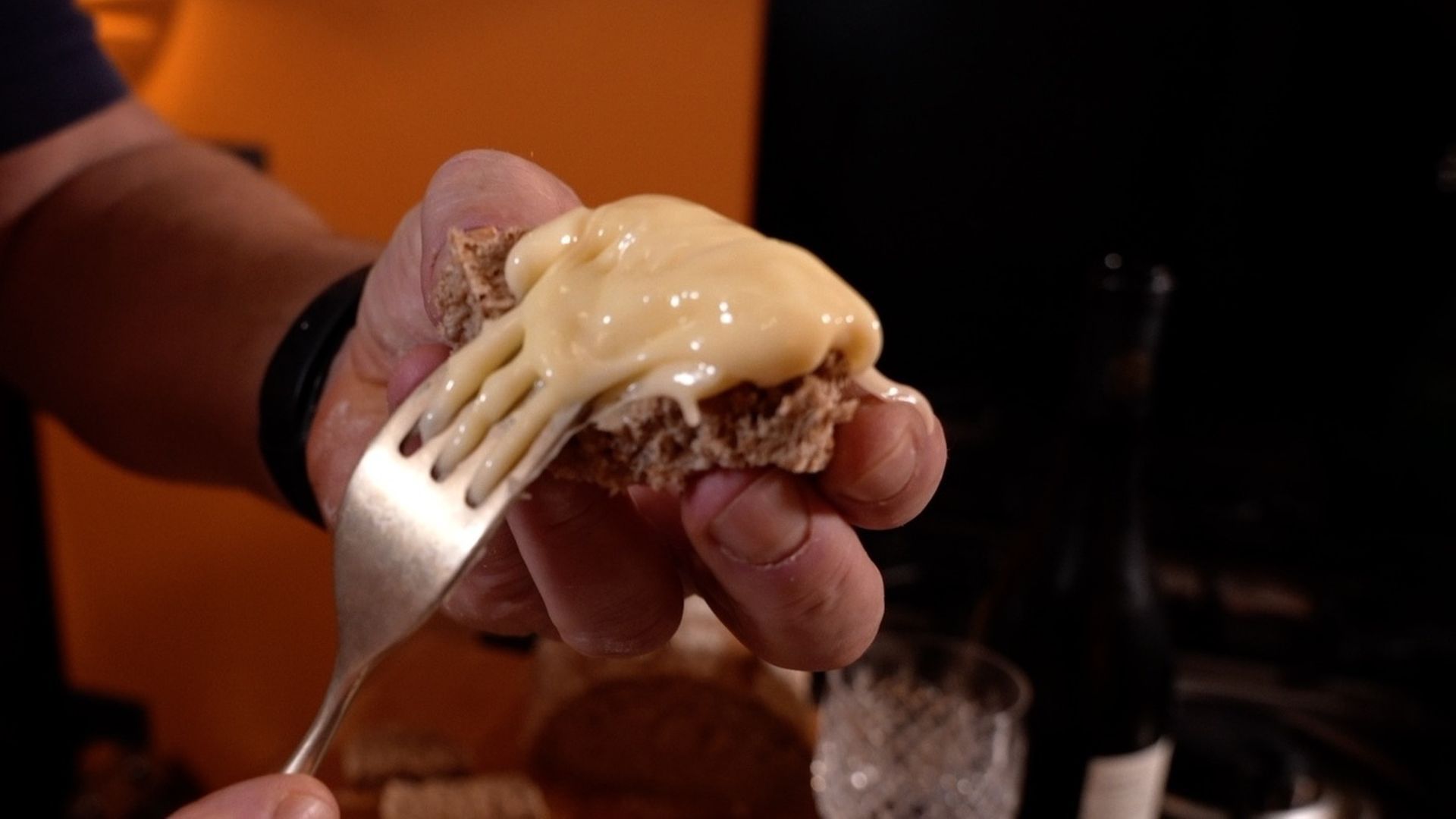Recette du Vacherin Mont-D'or de Gerald Watelet - RTBF Actus