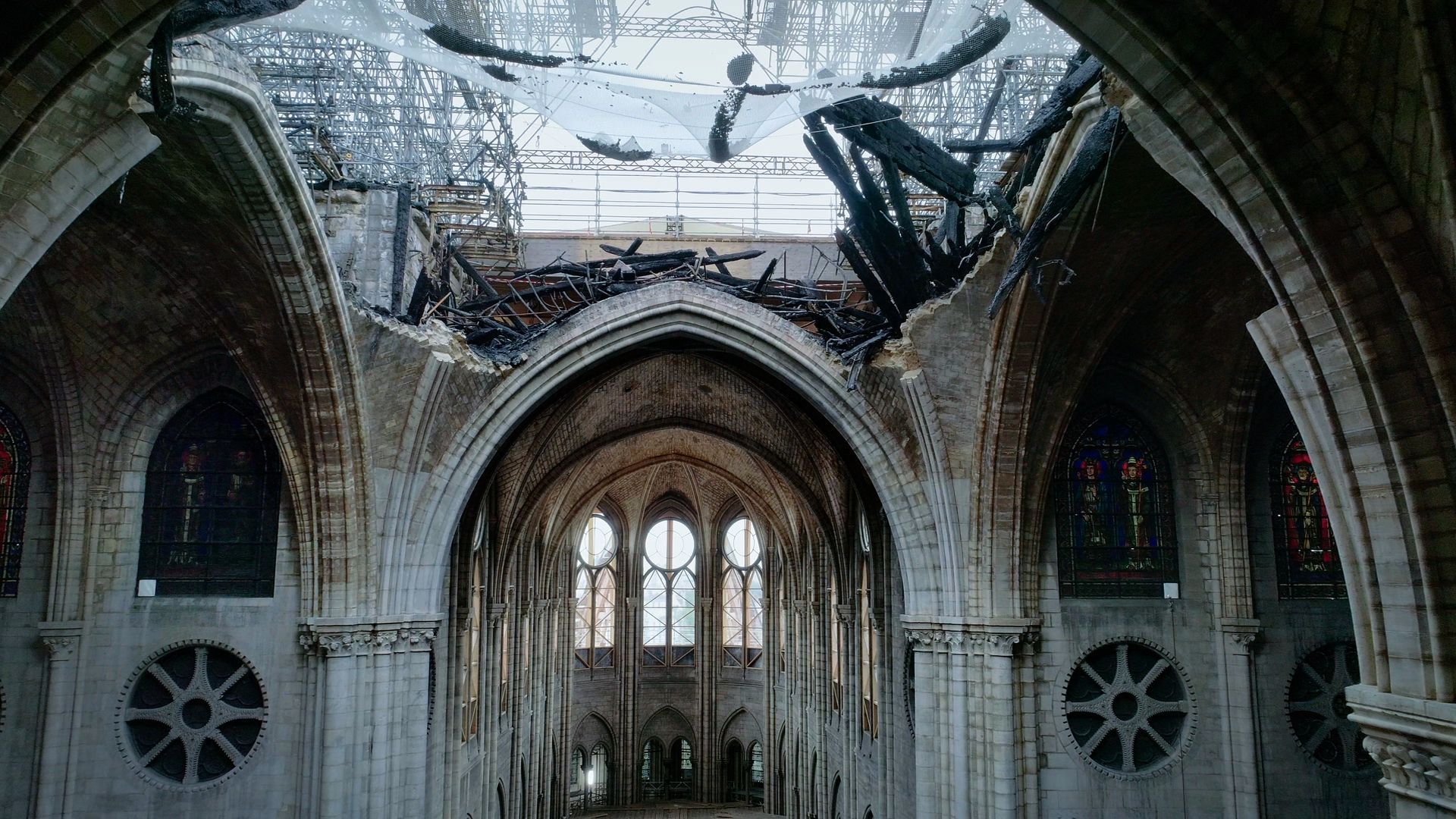 'Comment reconstruire une cathédrale médiévale ?': découvrez les ...