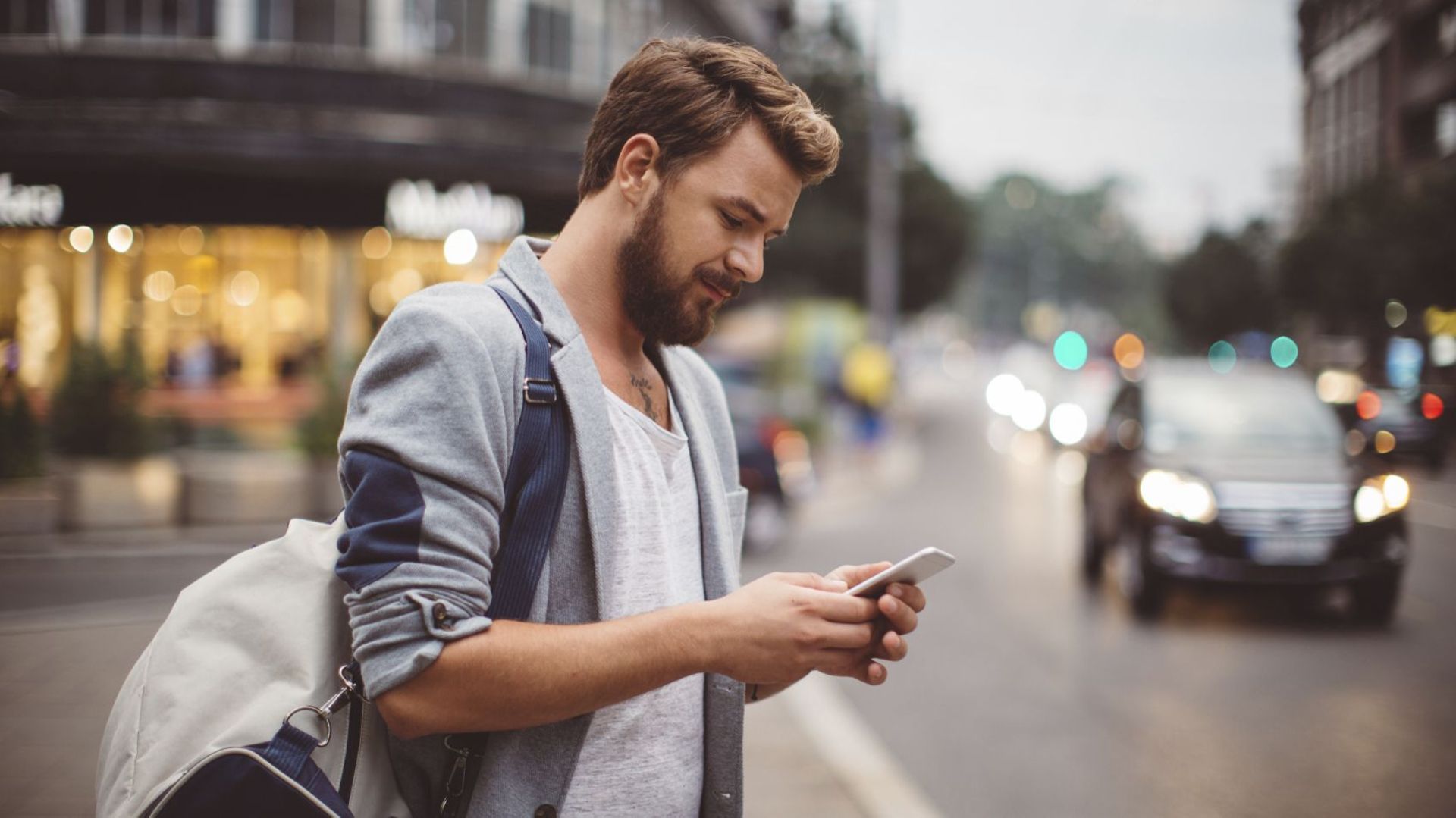 Etes-vous un 'smombie' ? - RTBF Actus