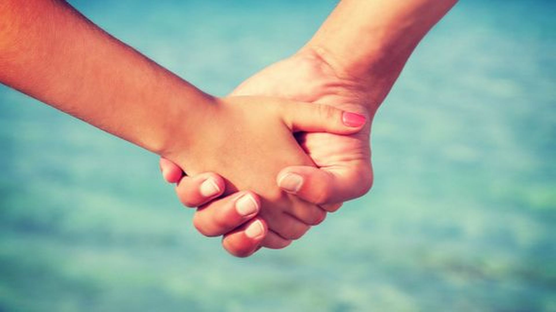 Quelles sont vos chances de rencontrer quelqu'un cet été ? - RTBF Actus