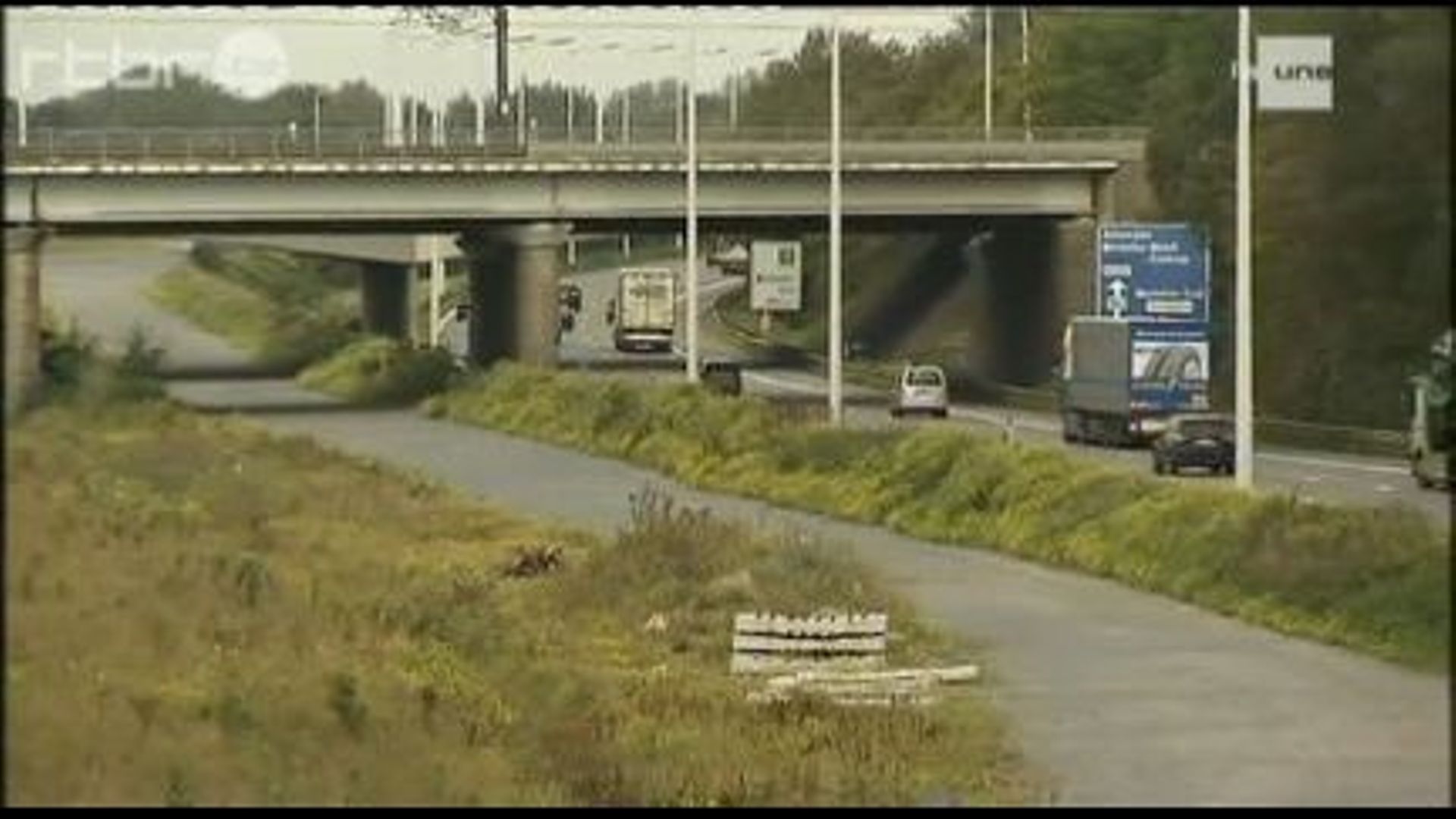 La berme centrale la plus large du pays (2011) - RTBF Actus