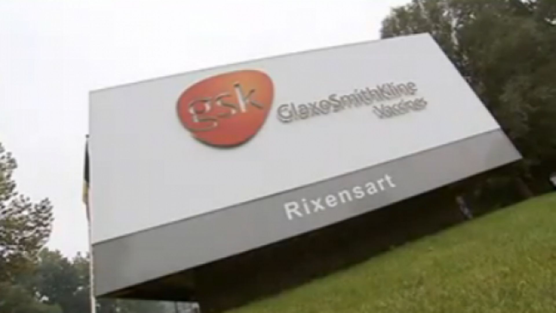 GSK rejette du liquide contaminé par la polio dans la Lasne - RTBF Actus