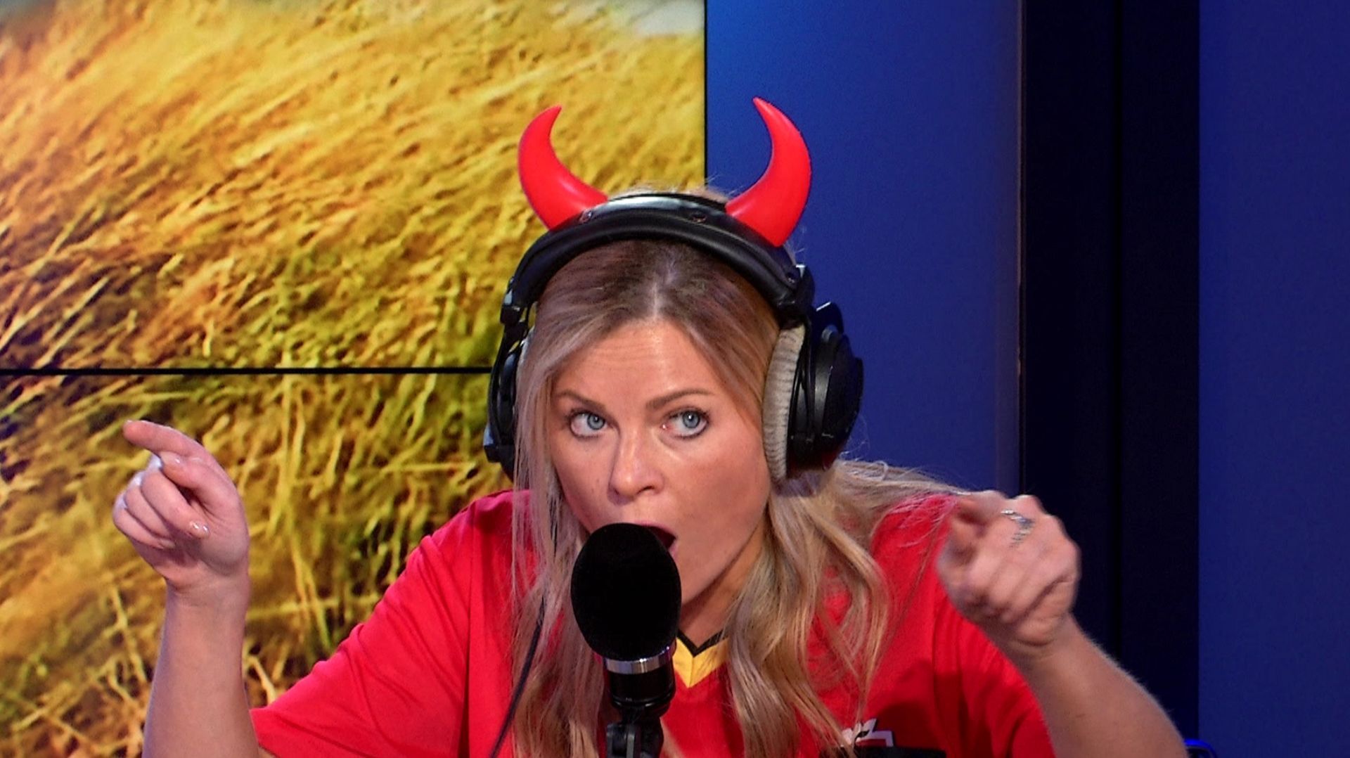 Sur 'Ce soir, ça va klaxonner', Tamara Payne s’attaque à l’Euro sur un ...