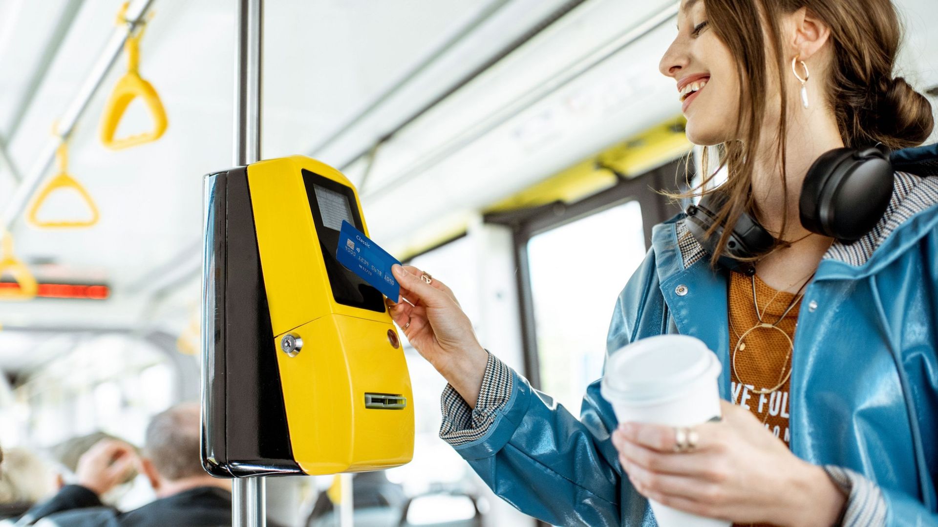 Quel abonnement train/tram/bus choisir pour nos étudiants ? - rtbf.be