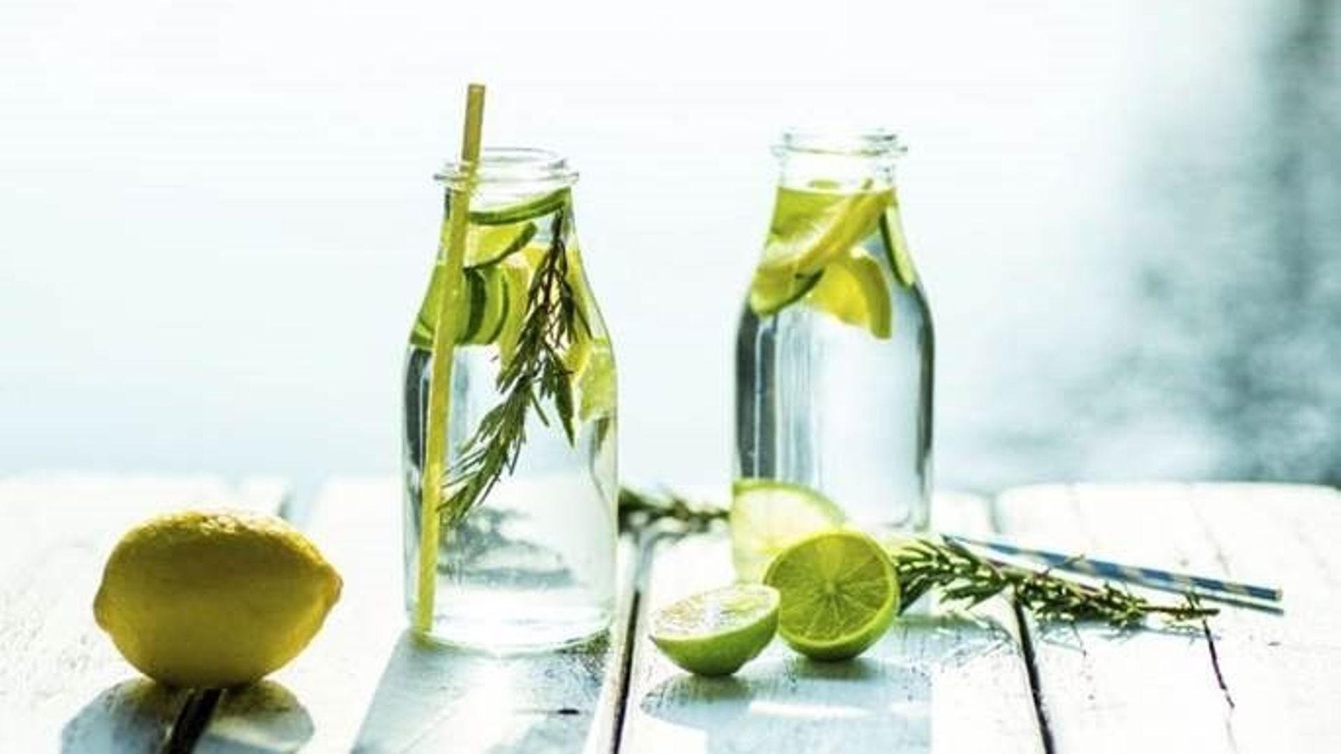 Recette de la limonade au concombre, thym et citron ! - RTBF Actus