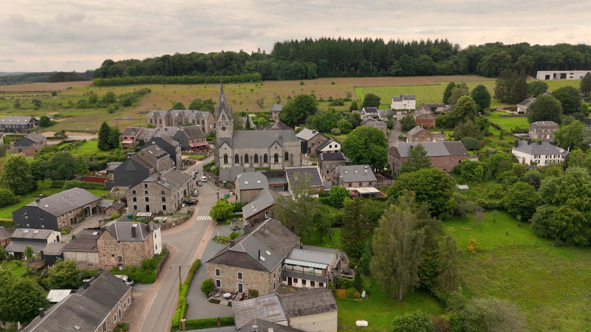 Redu obtient le label 'Plus Beaux Villages de Wallonie' - RTBF Actus