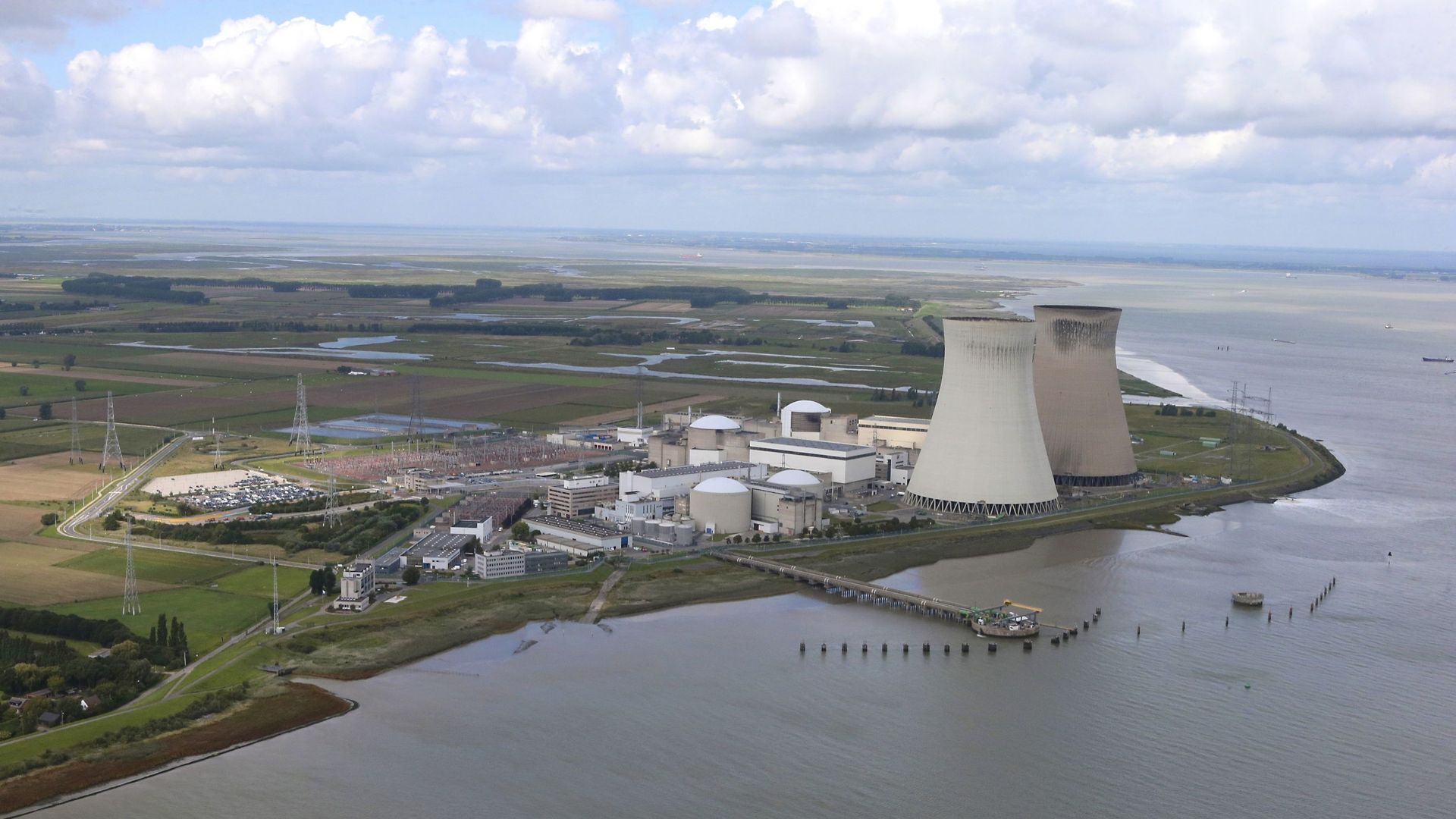 Le réacteur de Doel 1 a redémarré ce mercredi matin - RTBF Actus