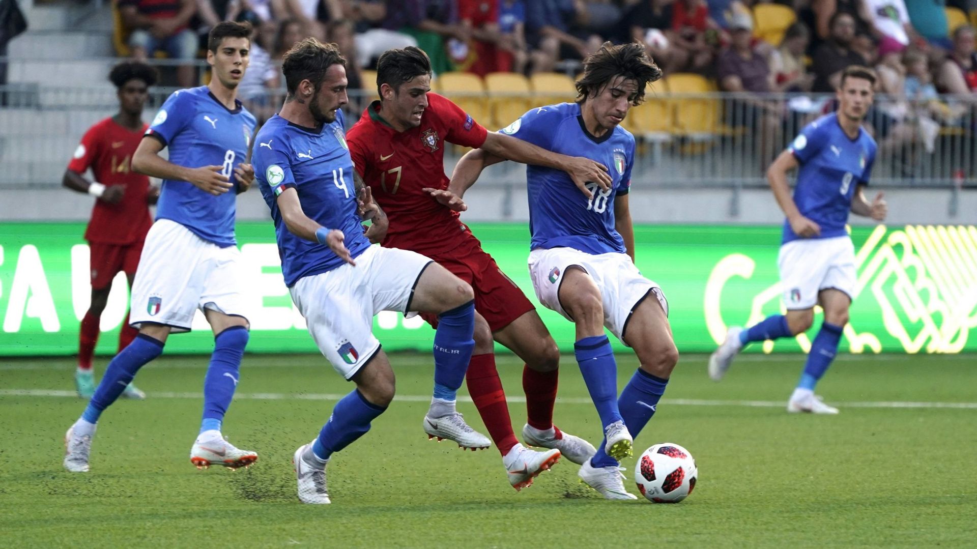 Le Portugal champion d'Europe U19 face à l'Italie - RTBF Actus