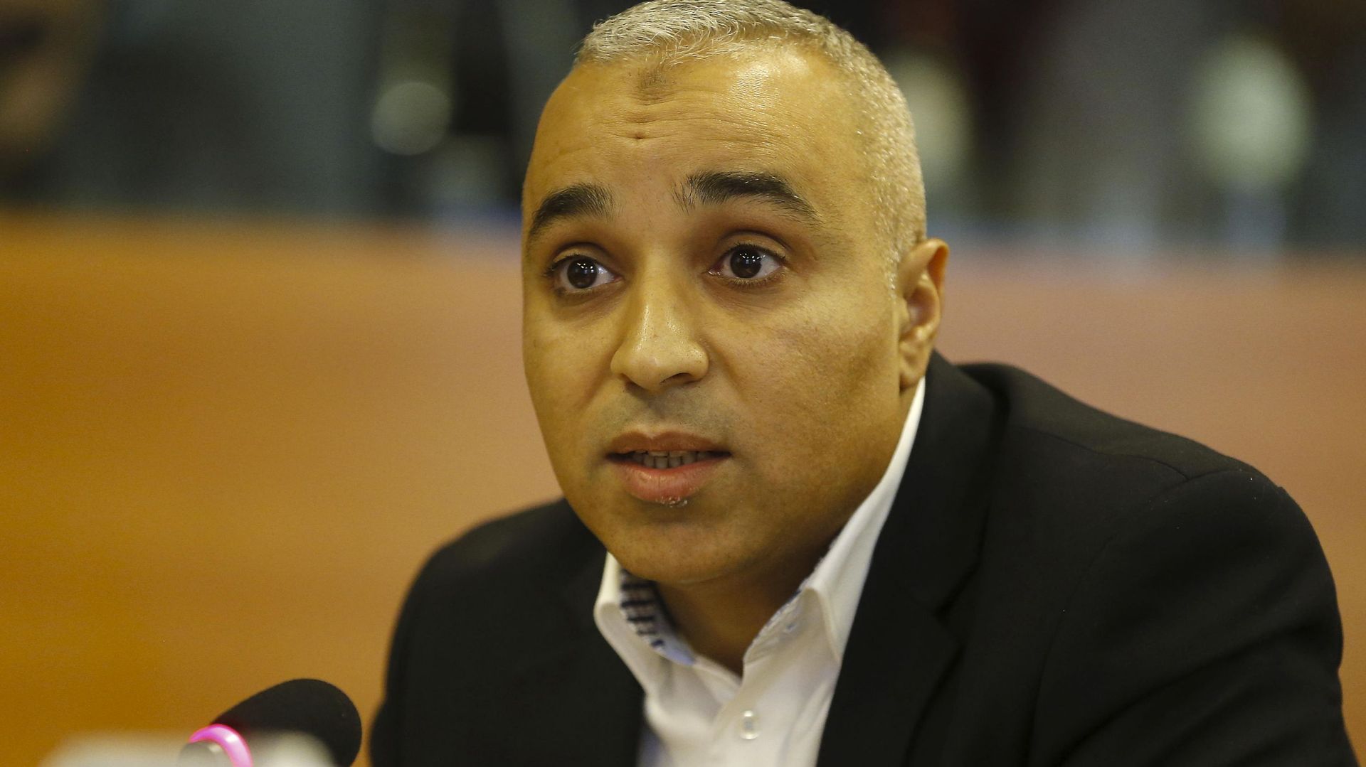 La commune d'Evere dit non à la 5G de Proximus, déployée en pleine ...