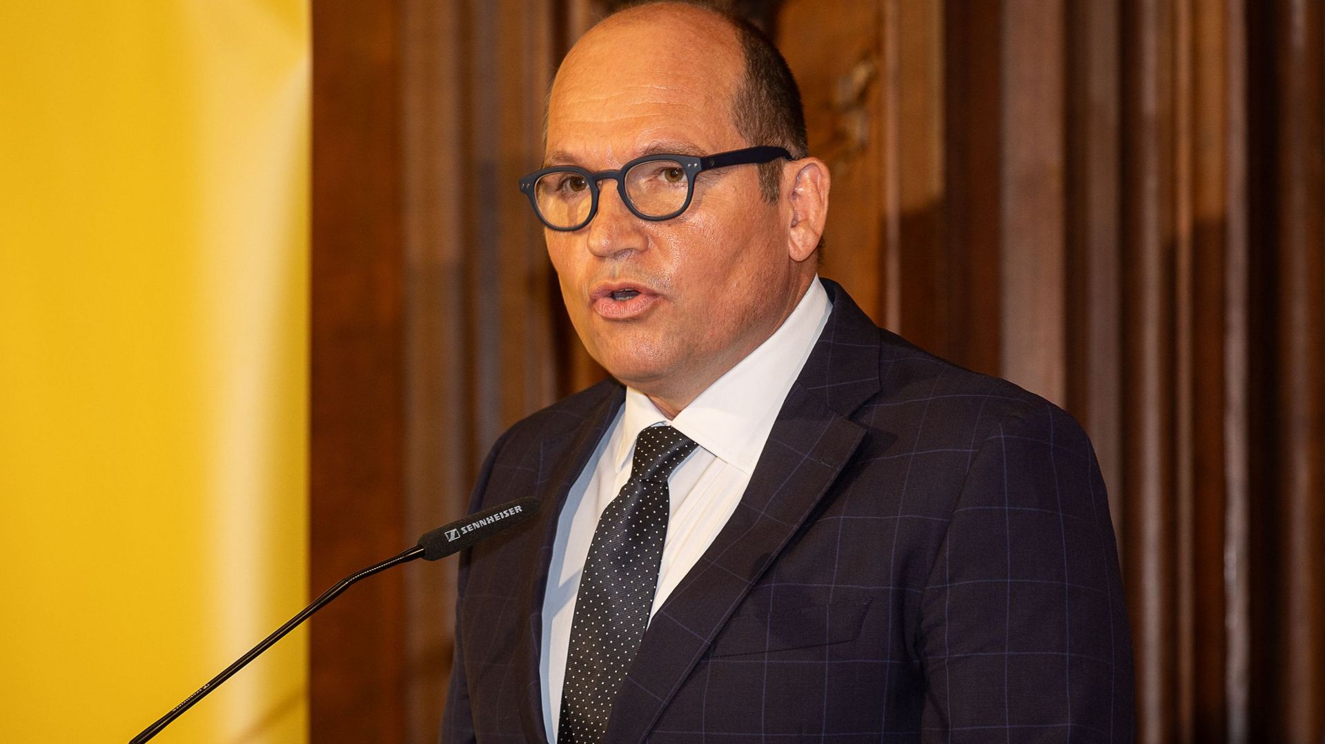 Philippe Close veut ouvrir un centre de crise pour les personnes ...