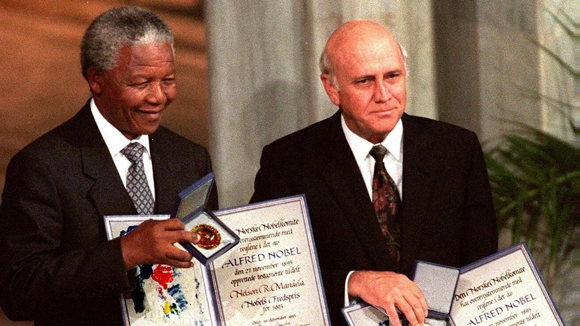 Il y a 30 ans, le militant anti-apartheid Nelson Mandela était élu ...