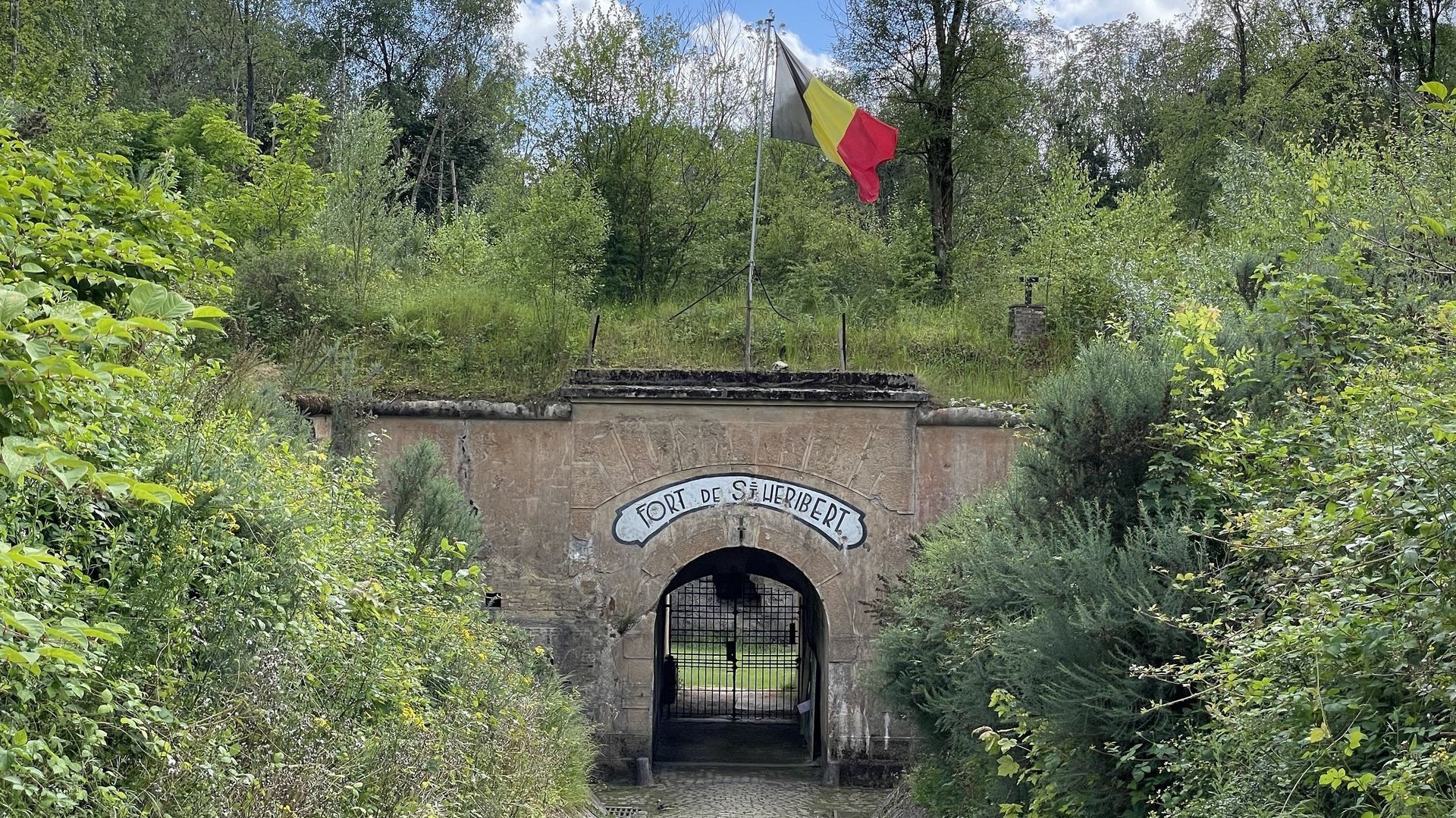 Tourisme Wépion : visitez en famille l’un des deux forts accessibles en ...