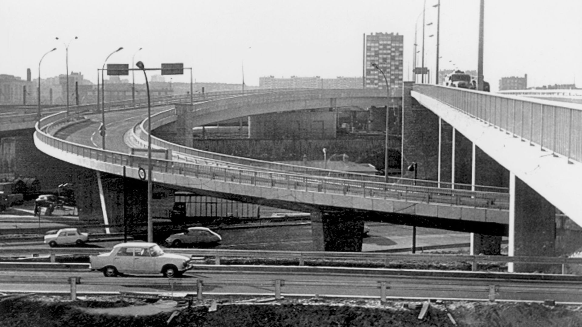 Dans le rétro : il y a 45 ans, le périphérique de Paris était ...