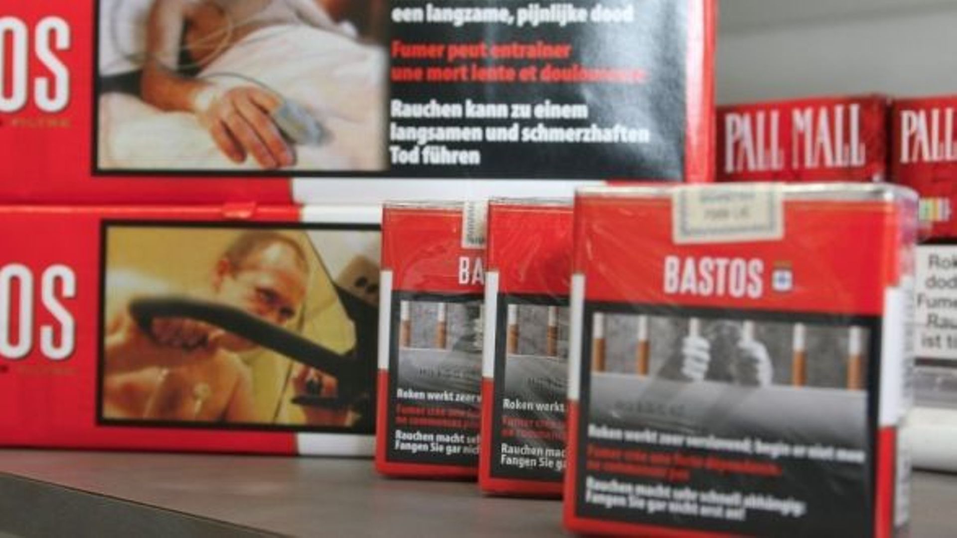 Du polonium dans les cigarettes - RTBF Actus