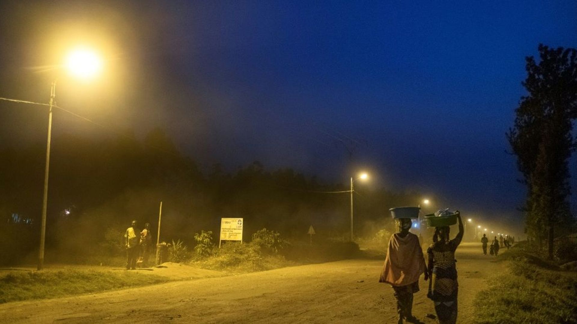 La fée Electricité bouscule les habitudes des Congolais de Bugara ...