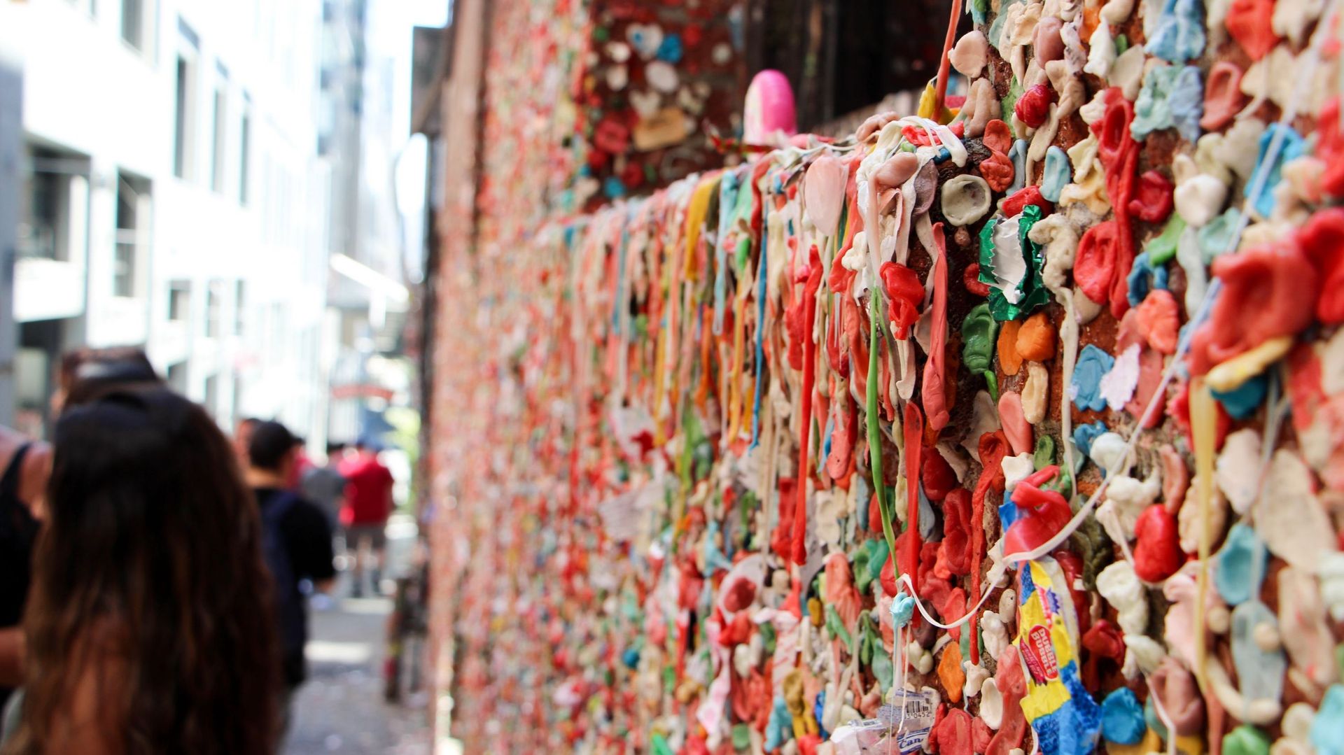 Le chewing-gum, cette gomme qui nous détend, mais fait hurler l ...