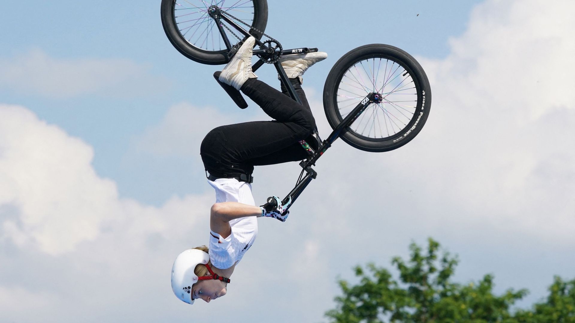 Un enfant de 12 ans meurt après une course poursuite avec la police, à ...