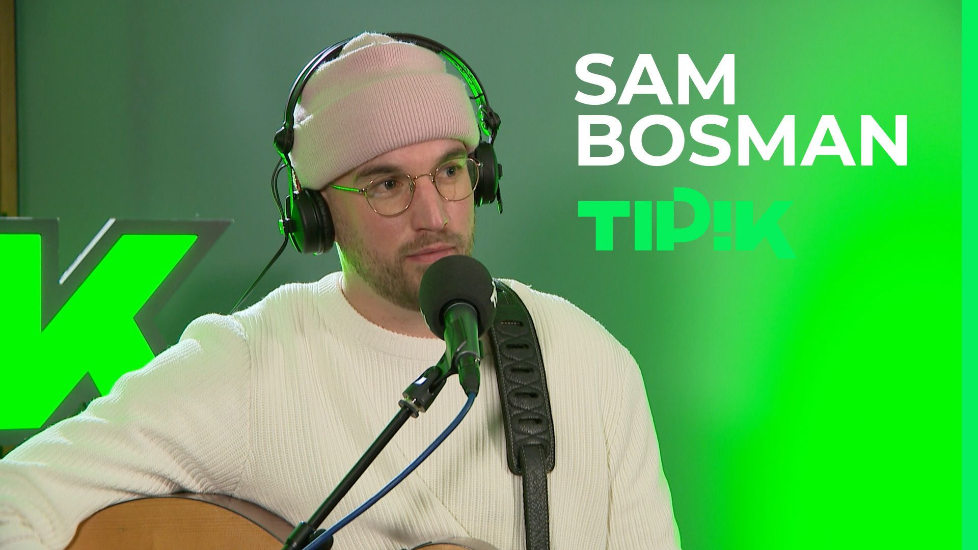Les sessions de Noël de Tipik : Sam Bosman reprend 'Mistletoe' de ...