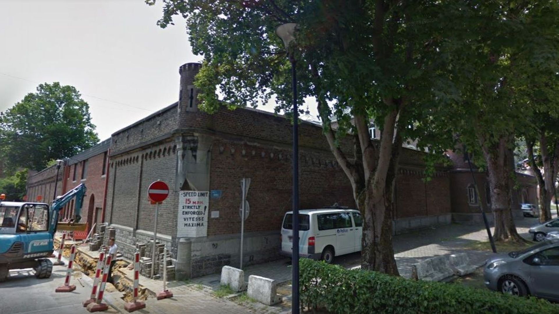 Un détenu s'évade de la prison de Dinant 'à l'ancienne'... avec un drap ...