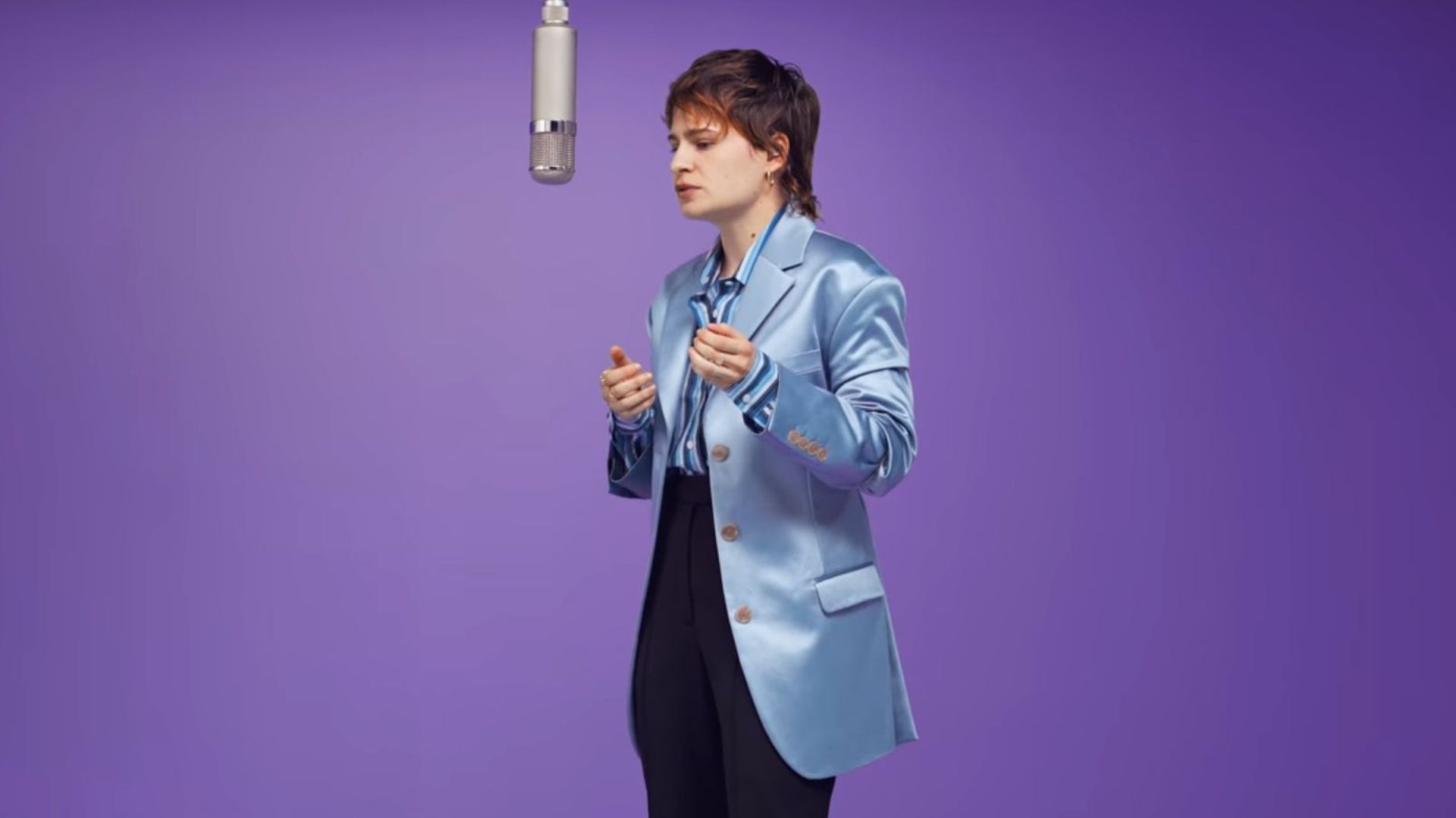 (Chris)tine & The Queens propose un inédit pour la chaîne Colors Show ...