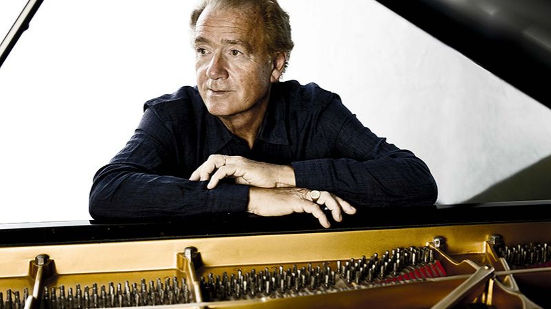 CMIREB piano 1968 - RTBF Actus