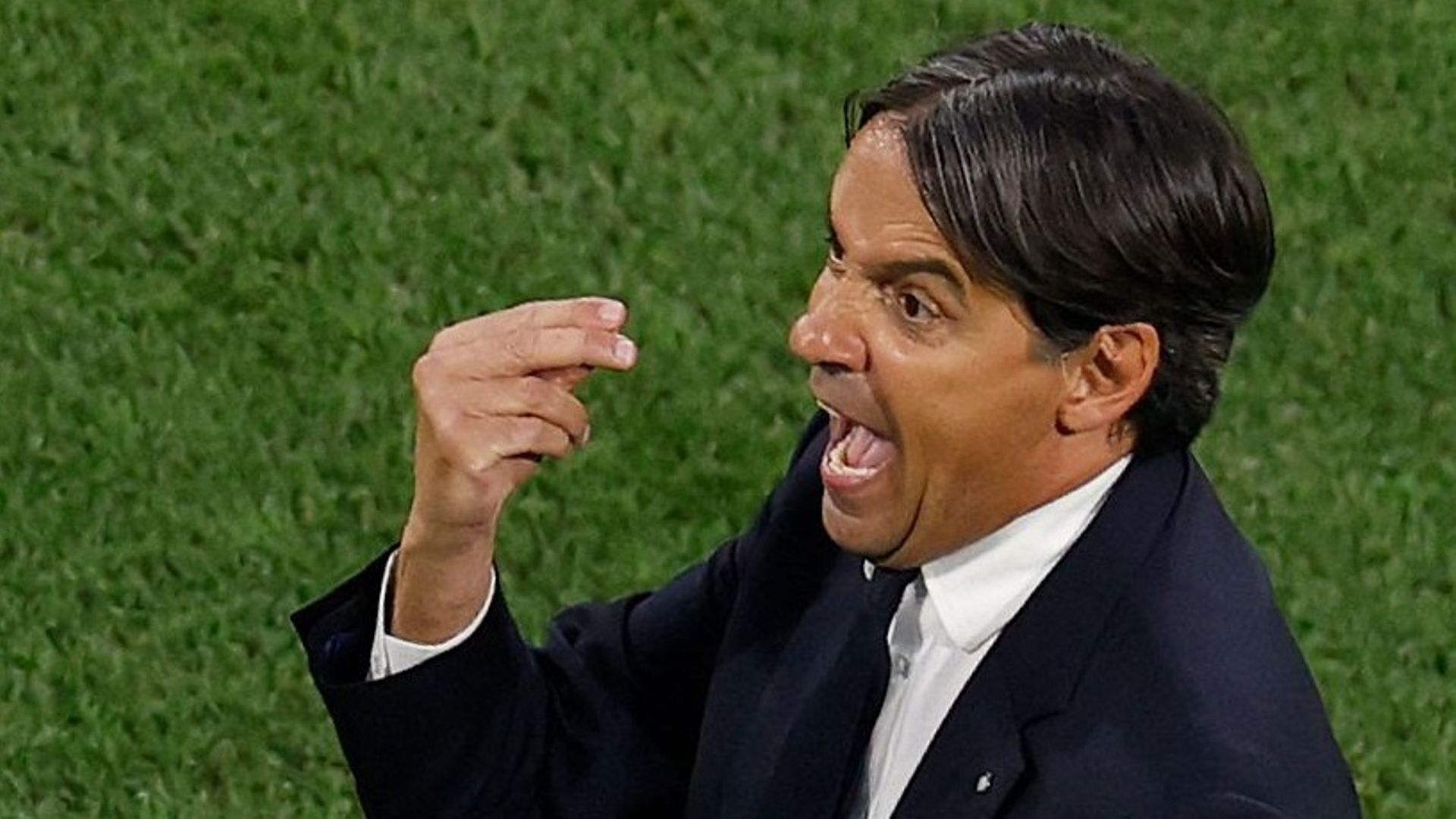 L’Inter fait le pari Christian Chivu pour succéder à Simone Inzaghi ...