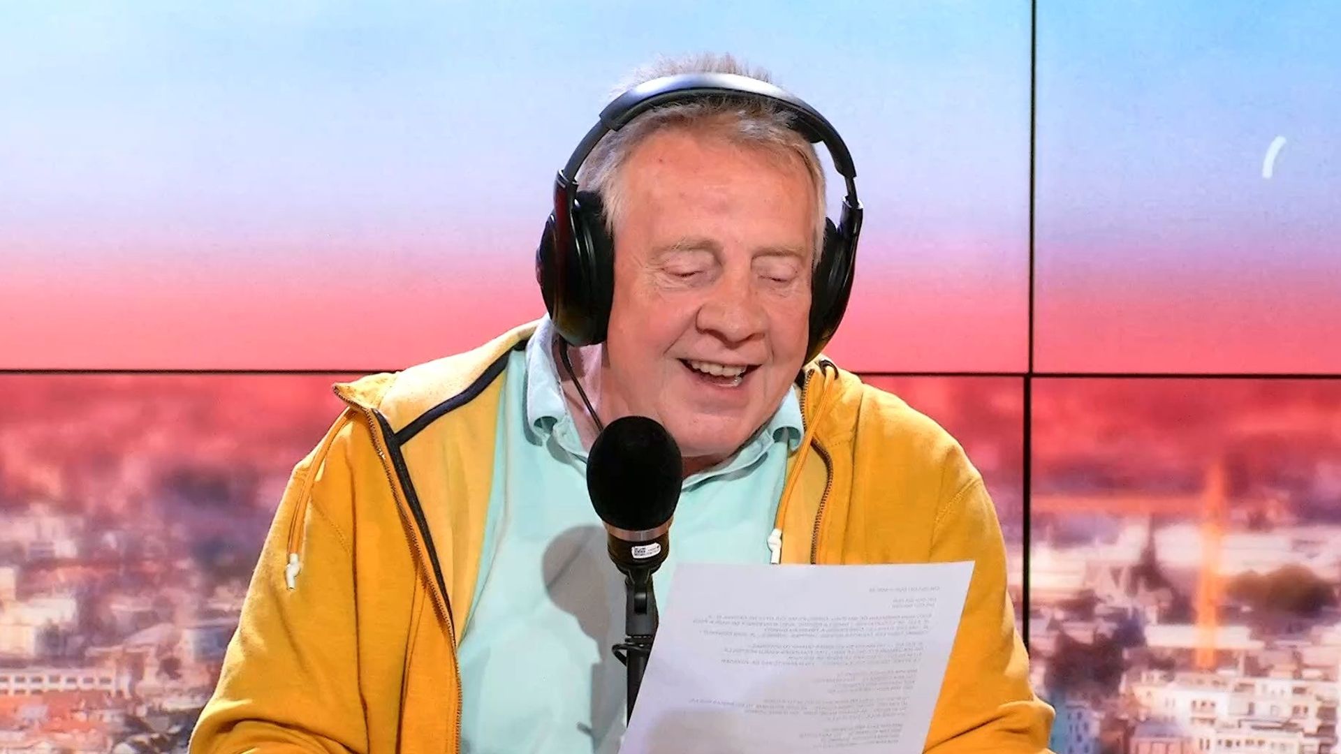 Méli-mélo d'images surréalistes avec Jean-Luc Fonck et sa nouvelle ...