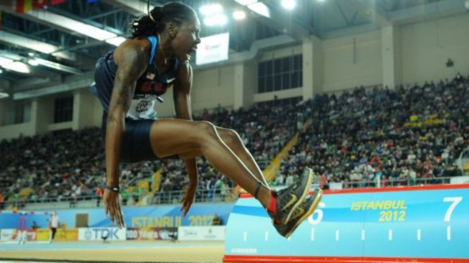 Reese conserve son titre en longueur - RTBF Actus