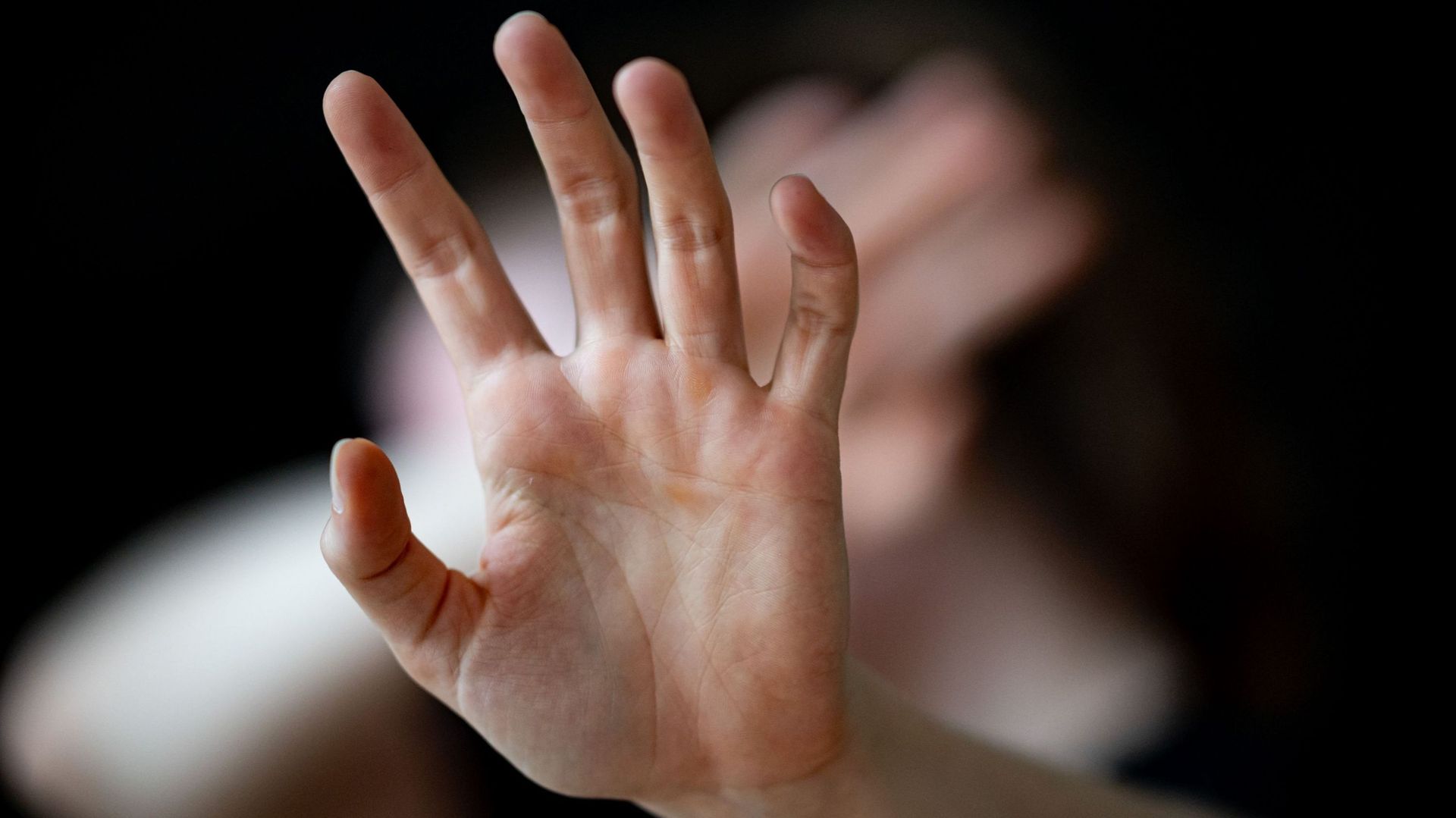 Campagne du Ruban Blanc : sensibiliser le grand public aux violences ...