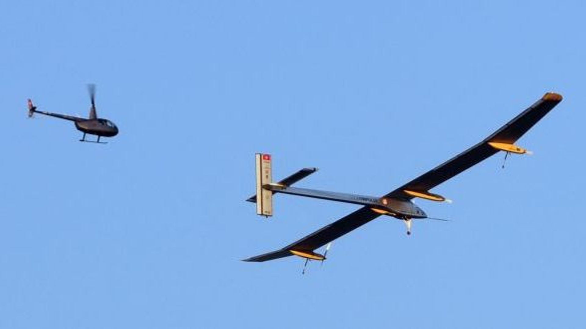 Le Solar Impulse est revenu en Suisse après un vol transcontinental ...