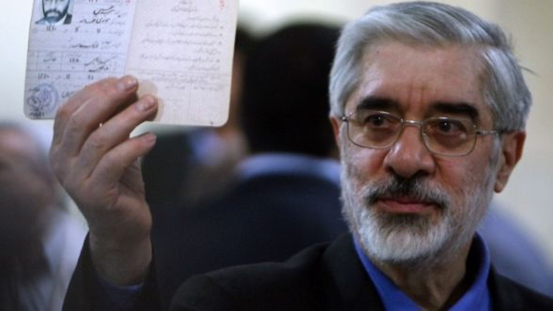 Iran : le pouvoir menace Mir Hossein Moussavi - RTBF Actus