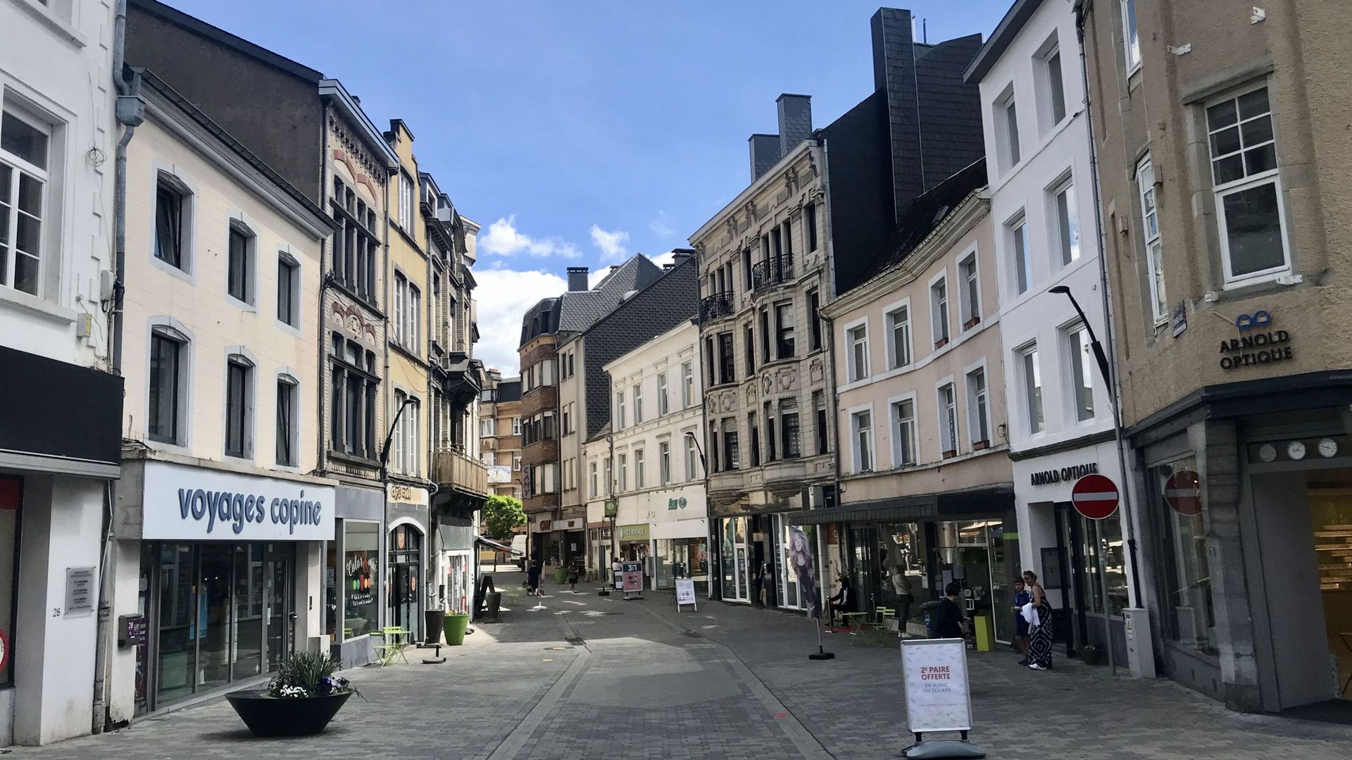Des chèques shopping pour les habitants d'Arlon - RTBF Actus