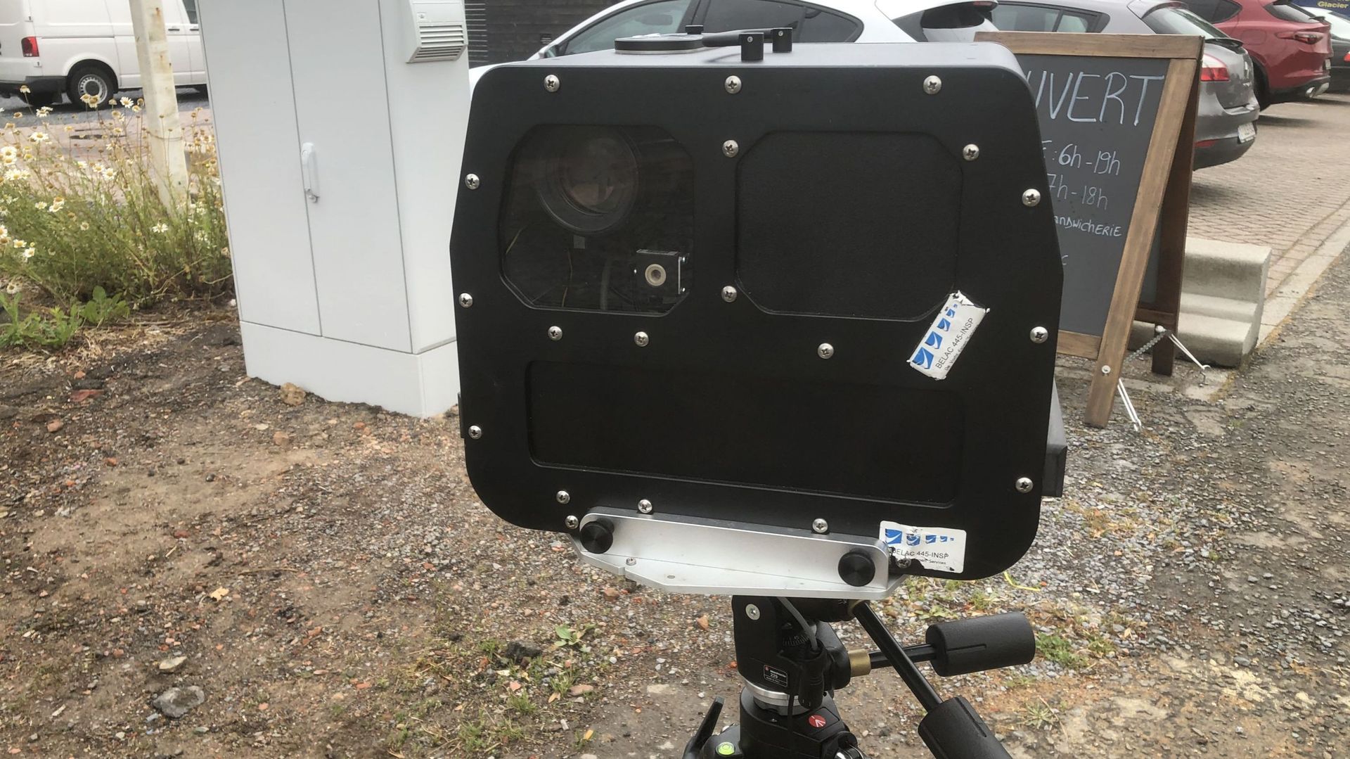 Les deux nouveaux radars fixes NK7 de la zone de Police Boraine sont ...