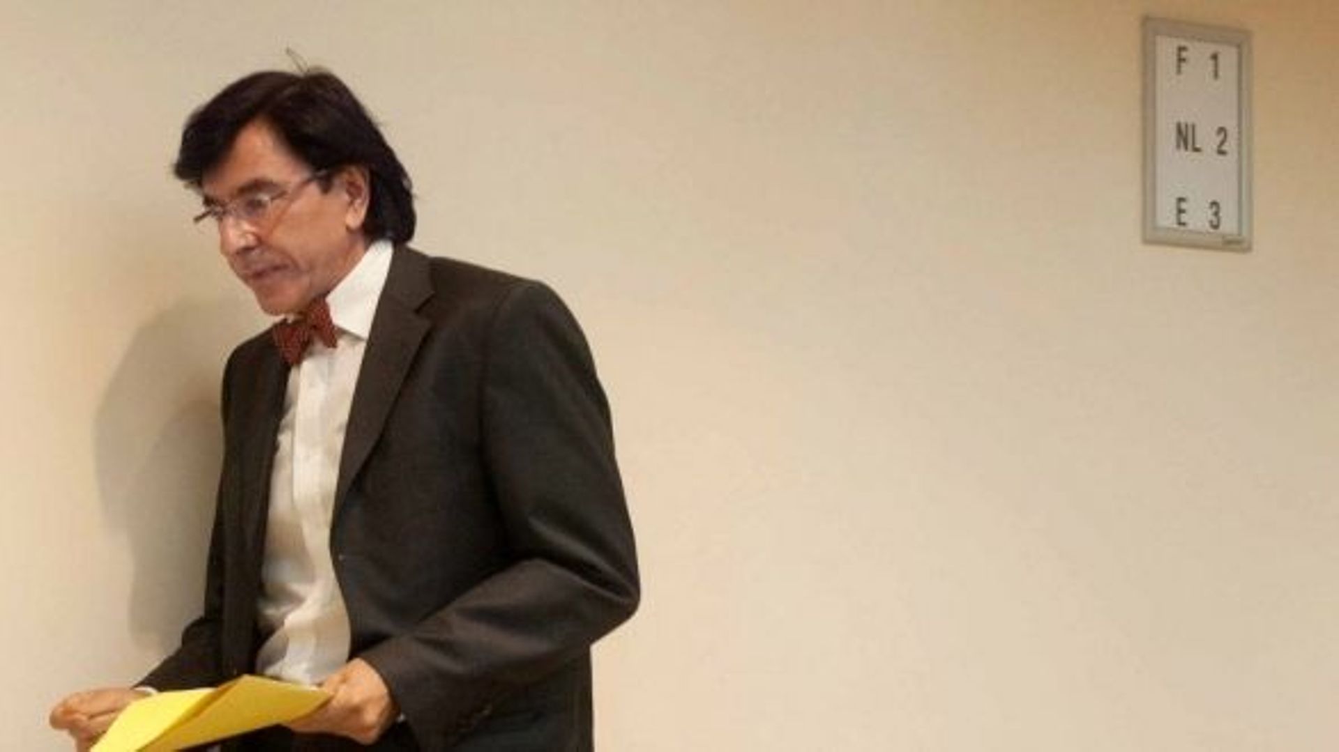 Elio Di Rupo va 'essayer de faire un dernier effort' - RTBF Actus