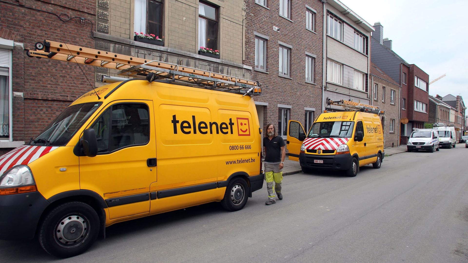 Telenet et Voo vont collaborer pour obtenir la 4ème licence GSM - RTBF ...