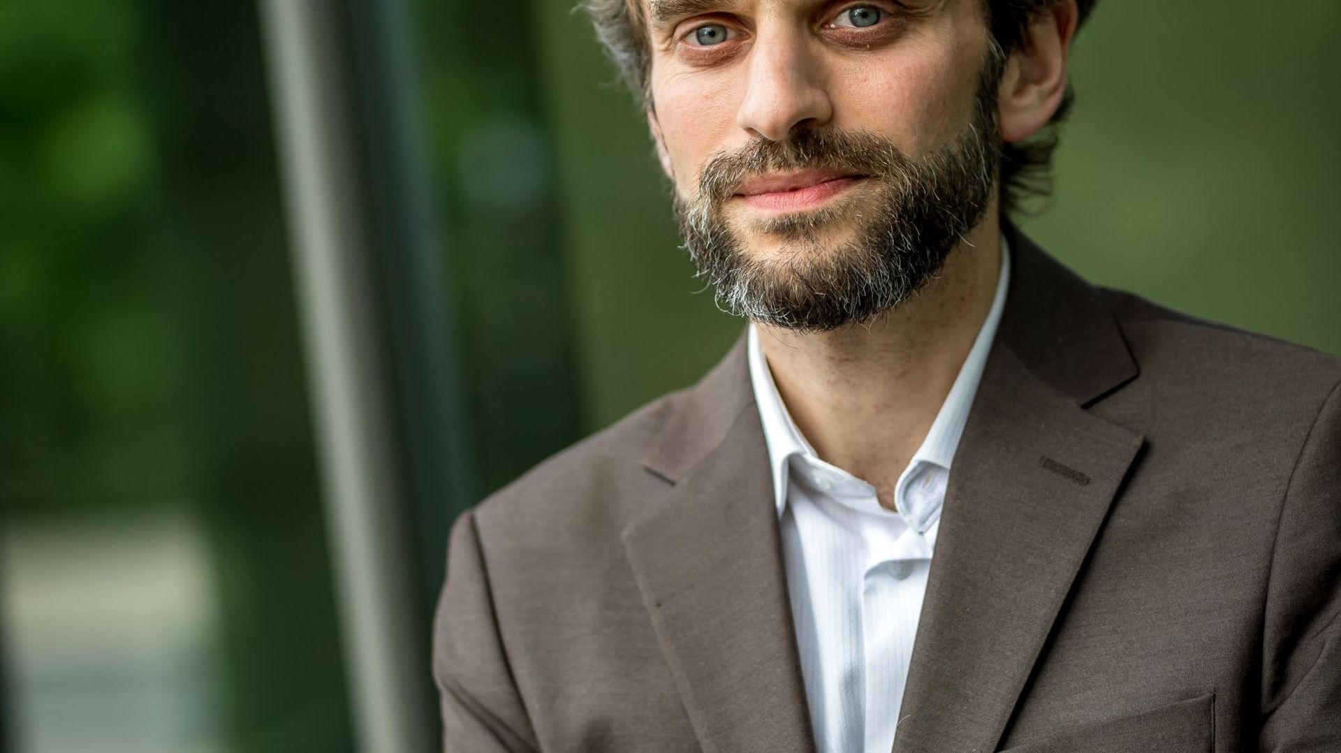 La femme objet, l'armée des papes et la résistance aux traitements anti ...