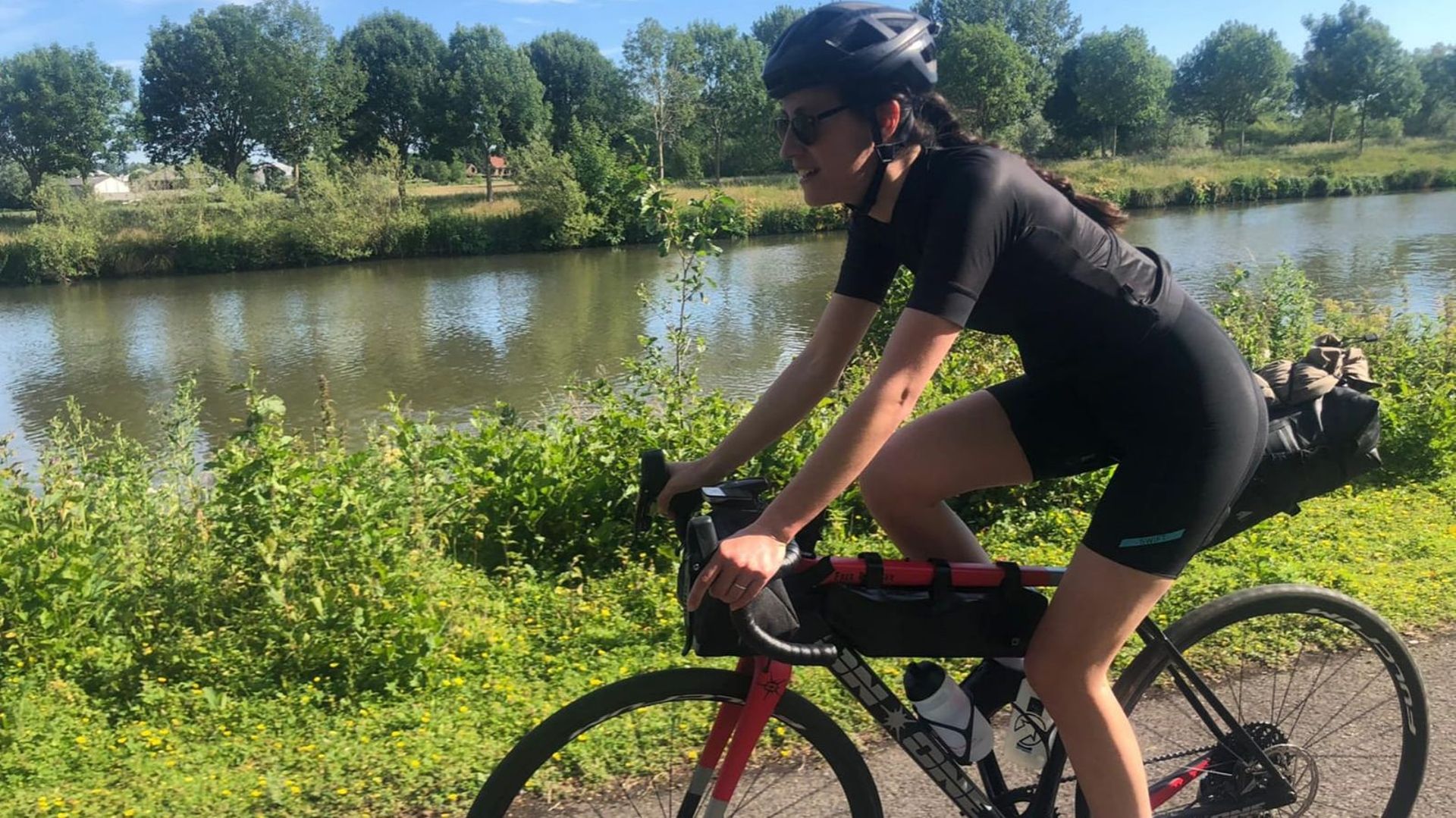 1.700 km en 12 jours: Juliette se lance le défi 'Panache' - RTBF Actus