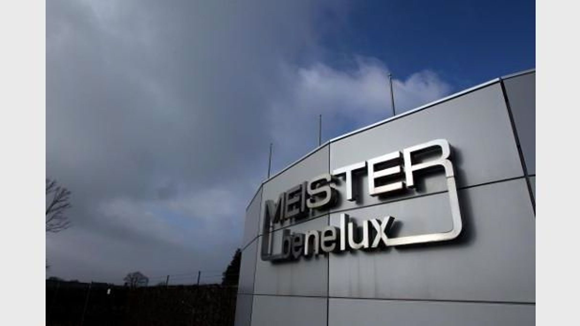 Meister devra-t-elle payer la milice venue jouer les gros bras chez ...