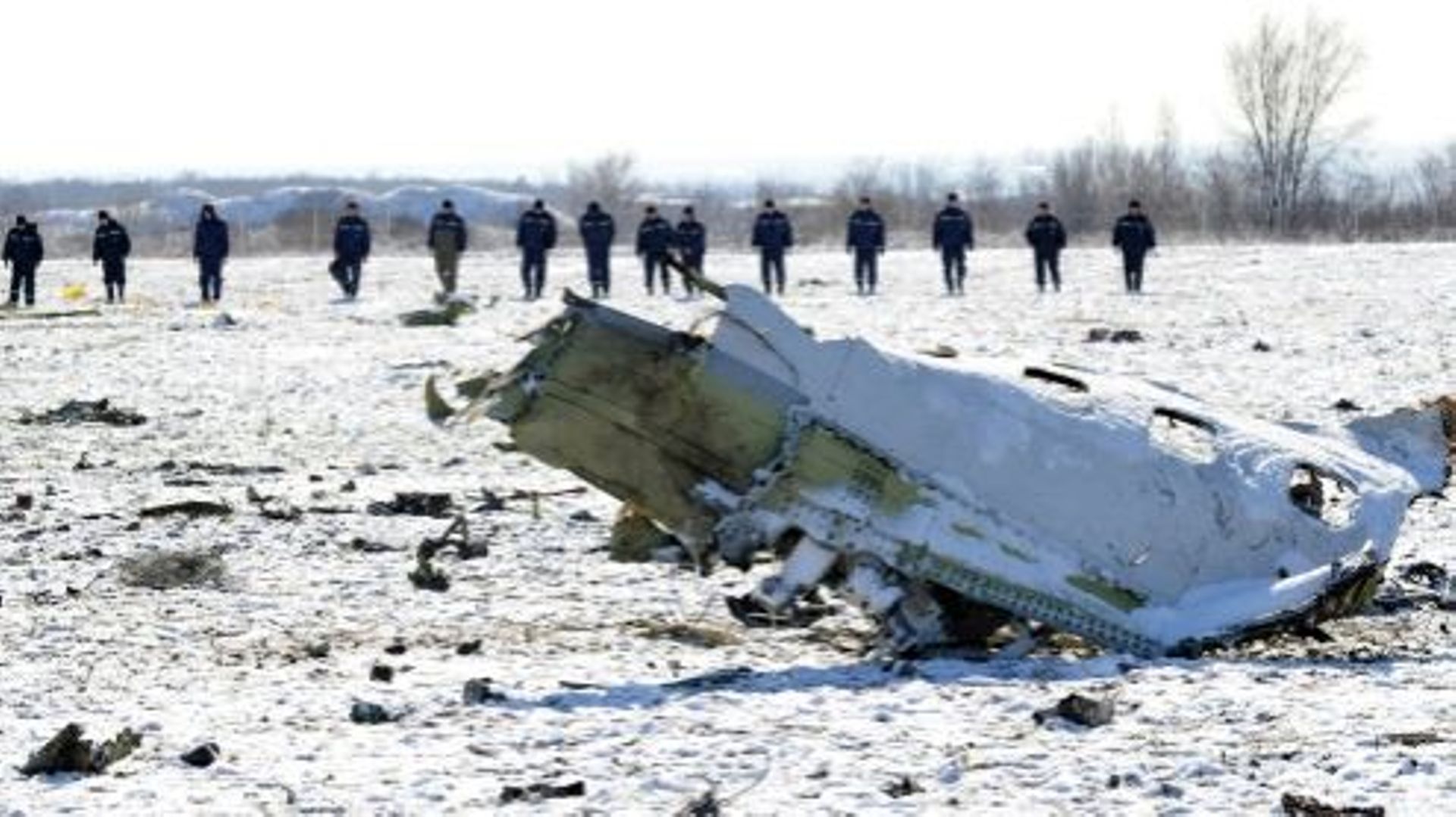 Crash du Boeing de flydubai: les secours font place aux enquêteurs ...
