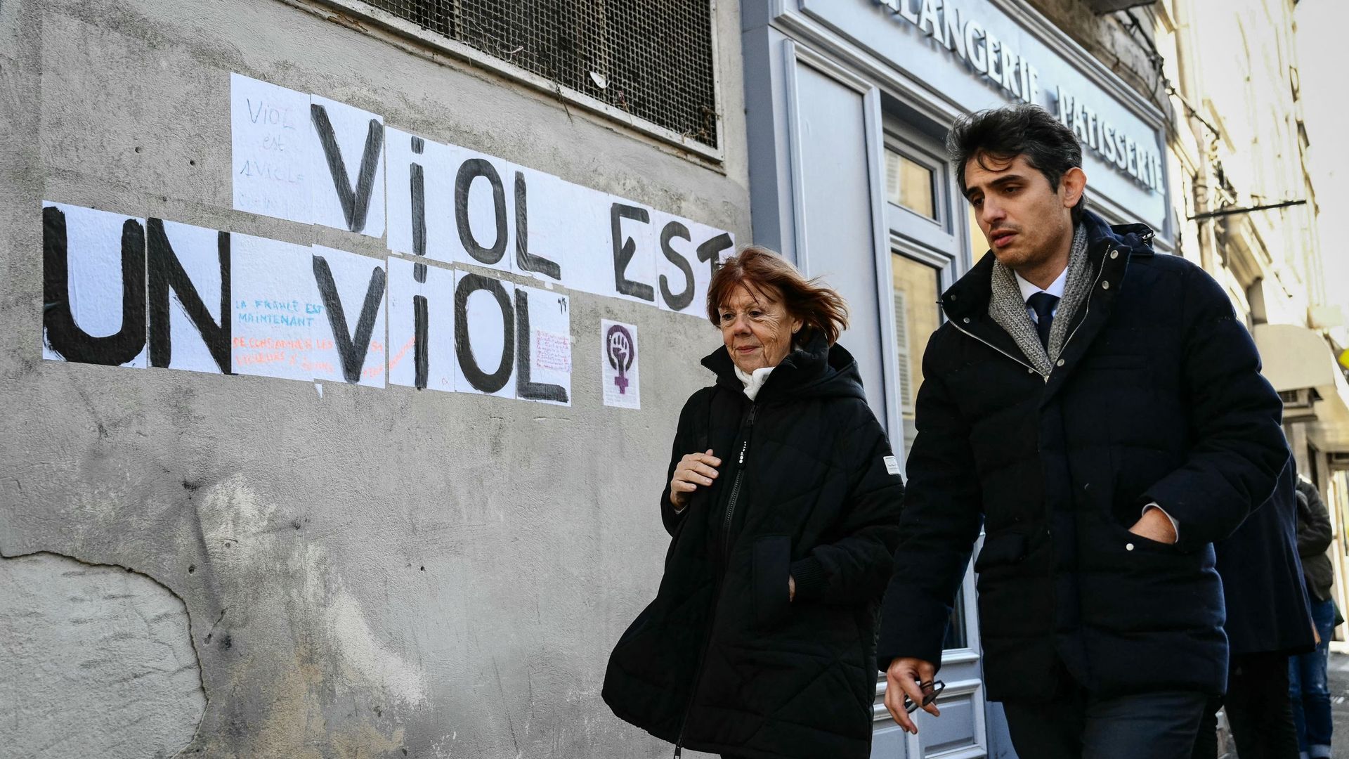 Sur les murs de Lille, des portraits de Gisèle Pelicot, devenue héroïne ...