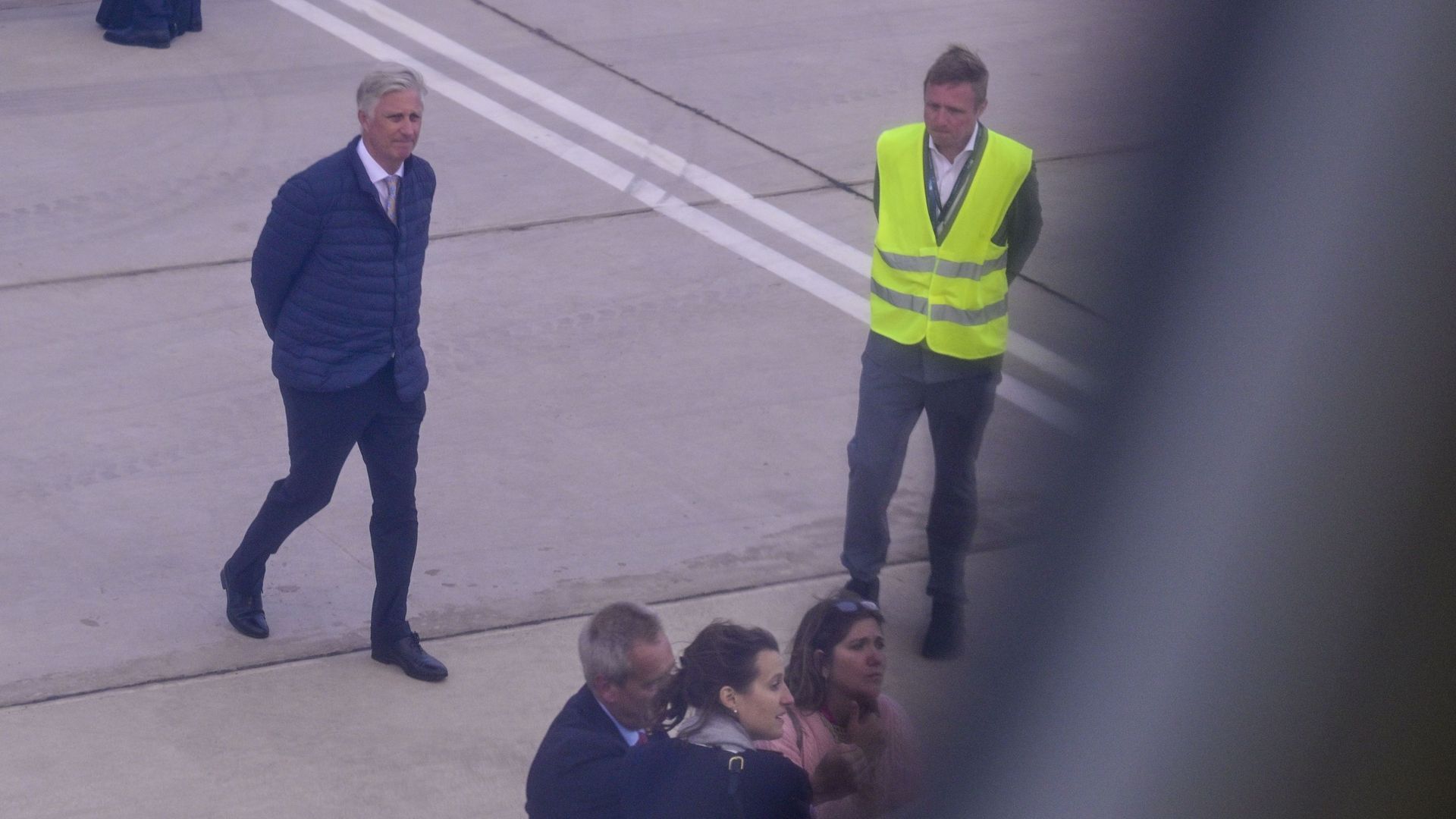 Le roi Philippe répond aux questions que les citoyens lui ont adressées ...