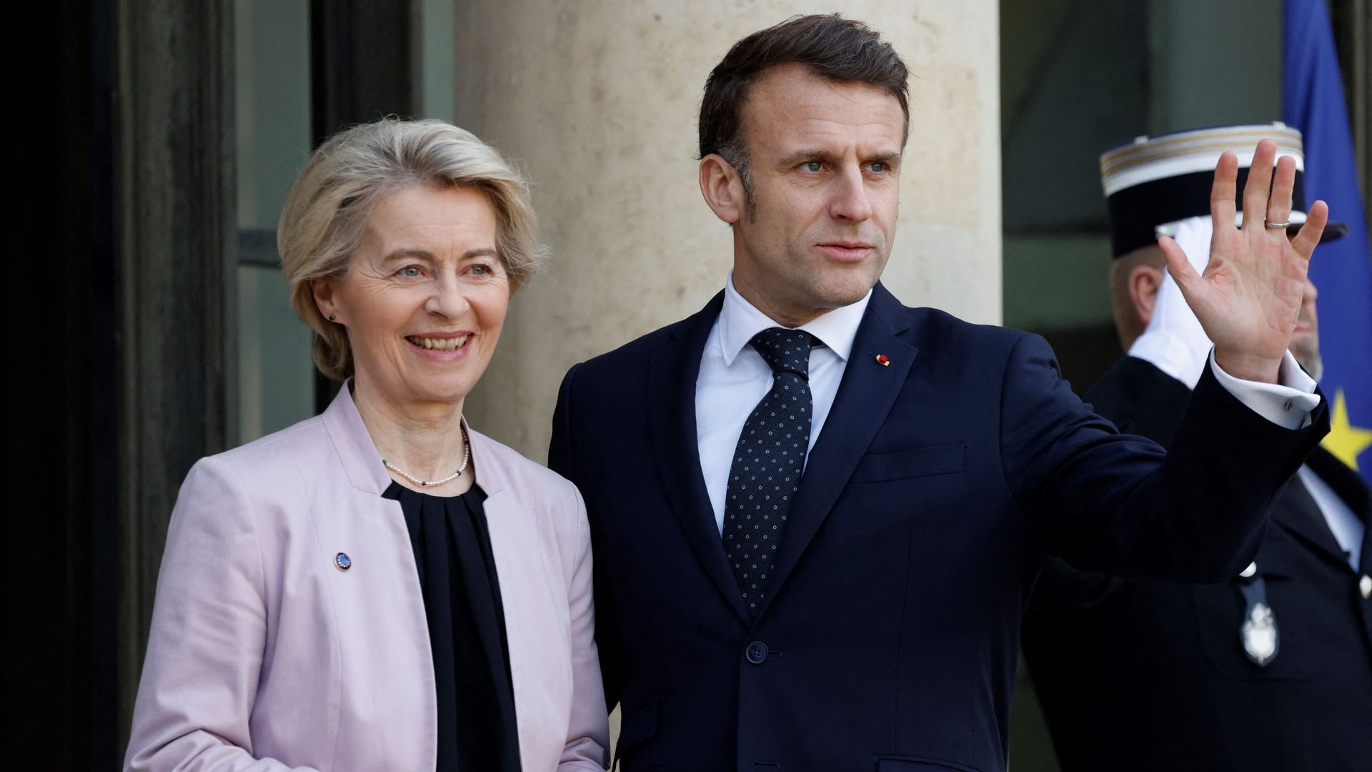 Donald Trump et Vladimir Poutine parlent de l’Ukraine sans les ...